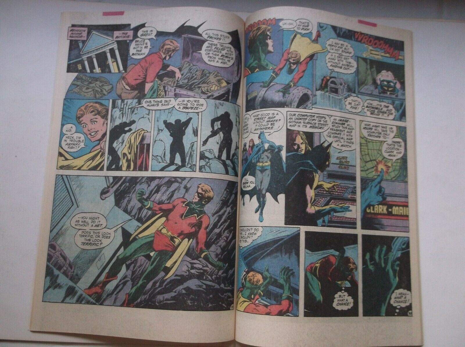 DC: Detective Comics #526, Batman/Robin/Batgirl Anniversary, 1983, NM ...