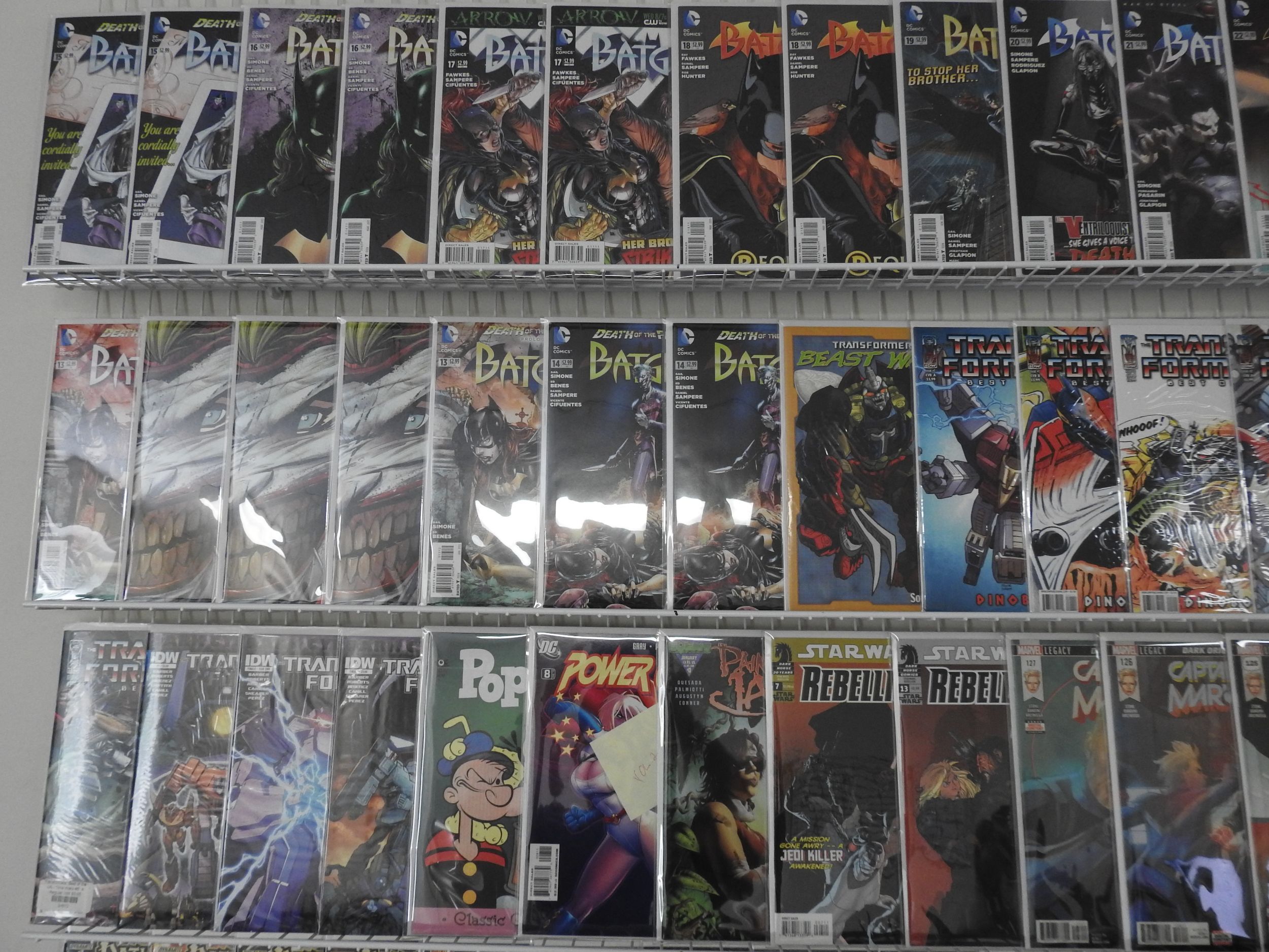 Huge Lot of 140+ Comics W/ Batgirl, Transformers, Spider-Man! Avg. VF+ ...