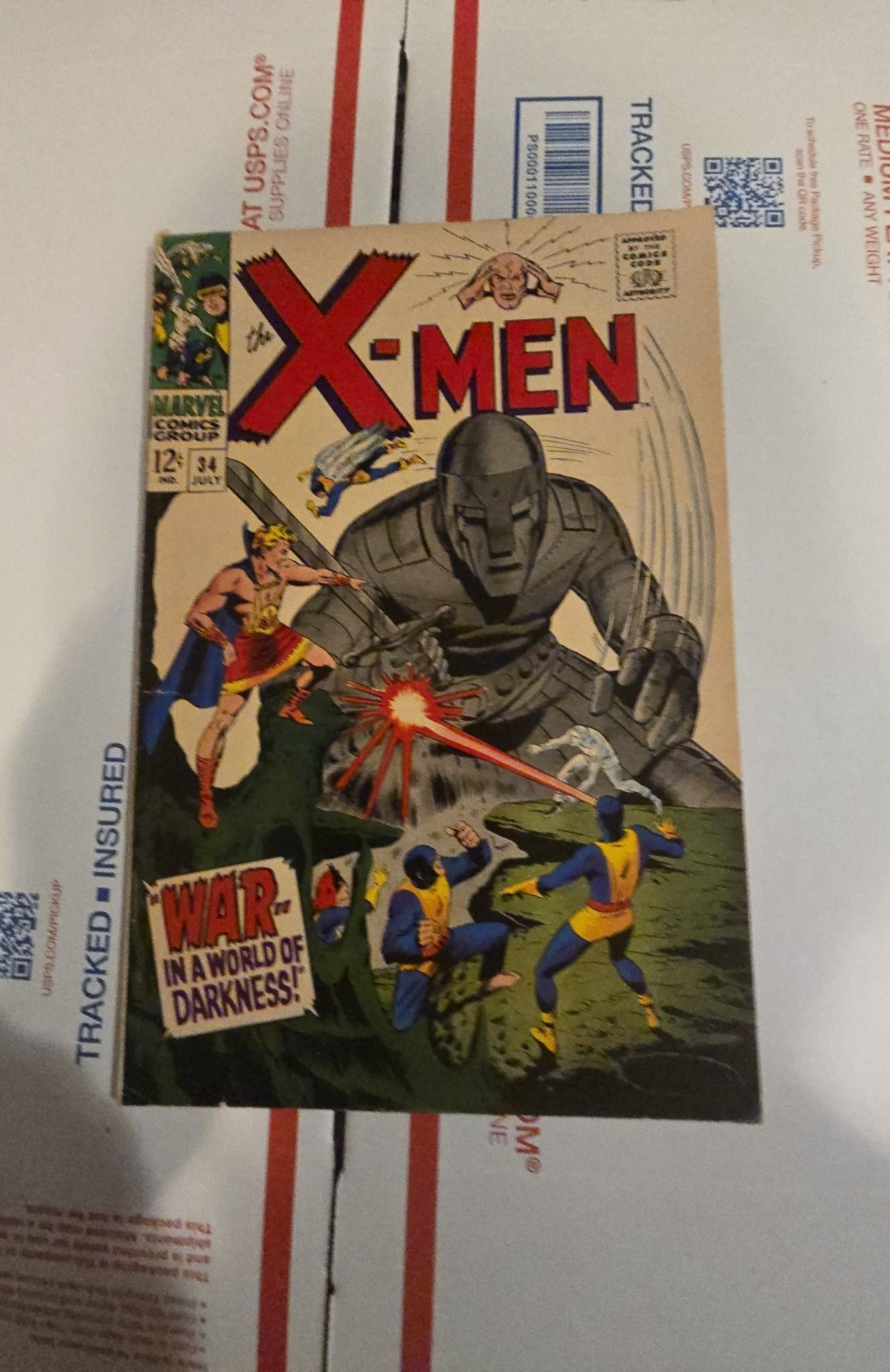 The X-Men #34 (1967) Warlock in the world of Darknes small 1/2 inch top ...