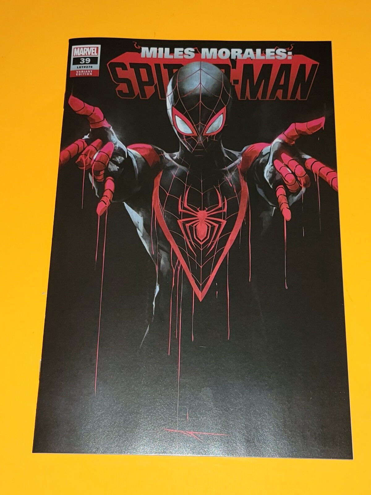 Ivan Tao variant Miles Morales Spider-Man 39 NM-/NM Sad Lemon villain ...