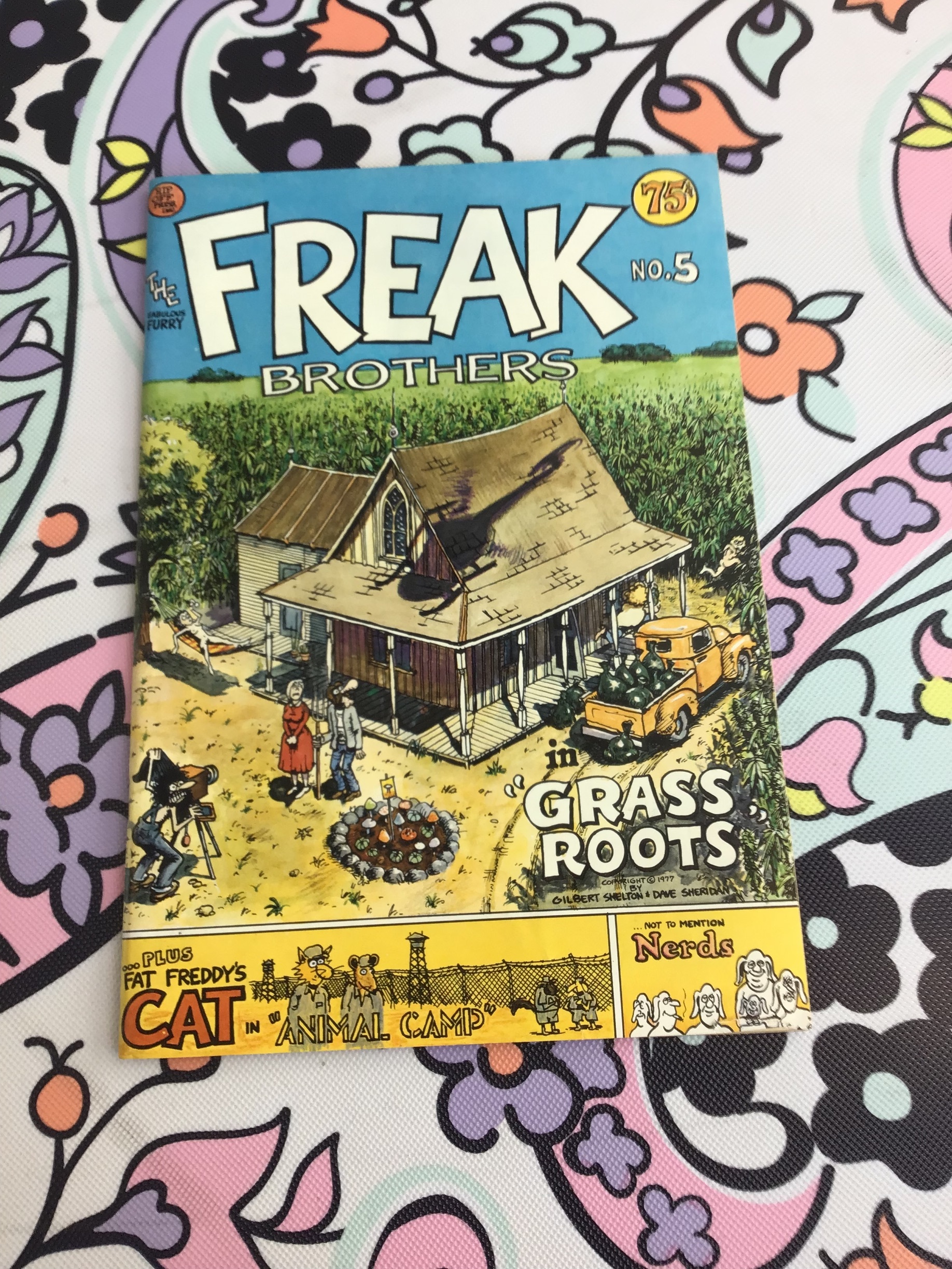 The Fabulous Furry Freak Brothers #5 1st print VF C’Ville CERT Gilbert ...