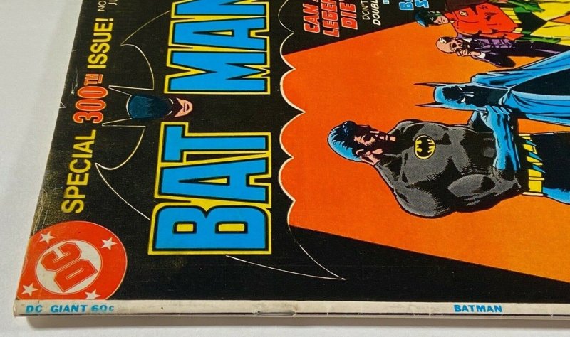 Batman #300 Giant Anniversary Issue Walt Simonson 1978 DC Comics ...