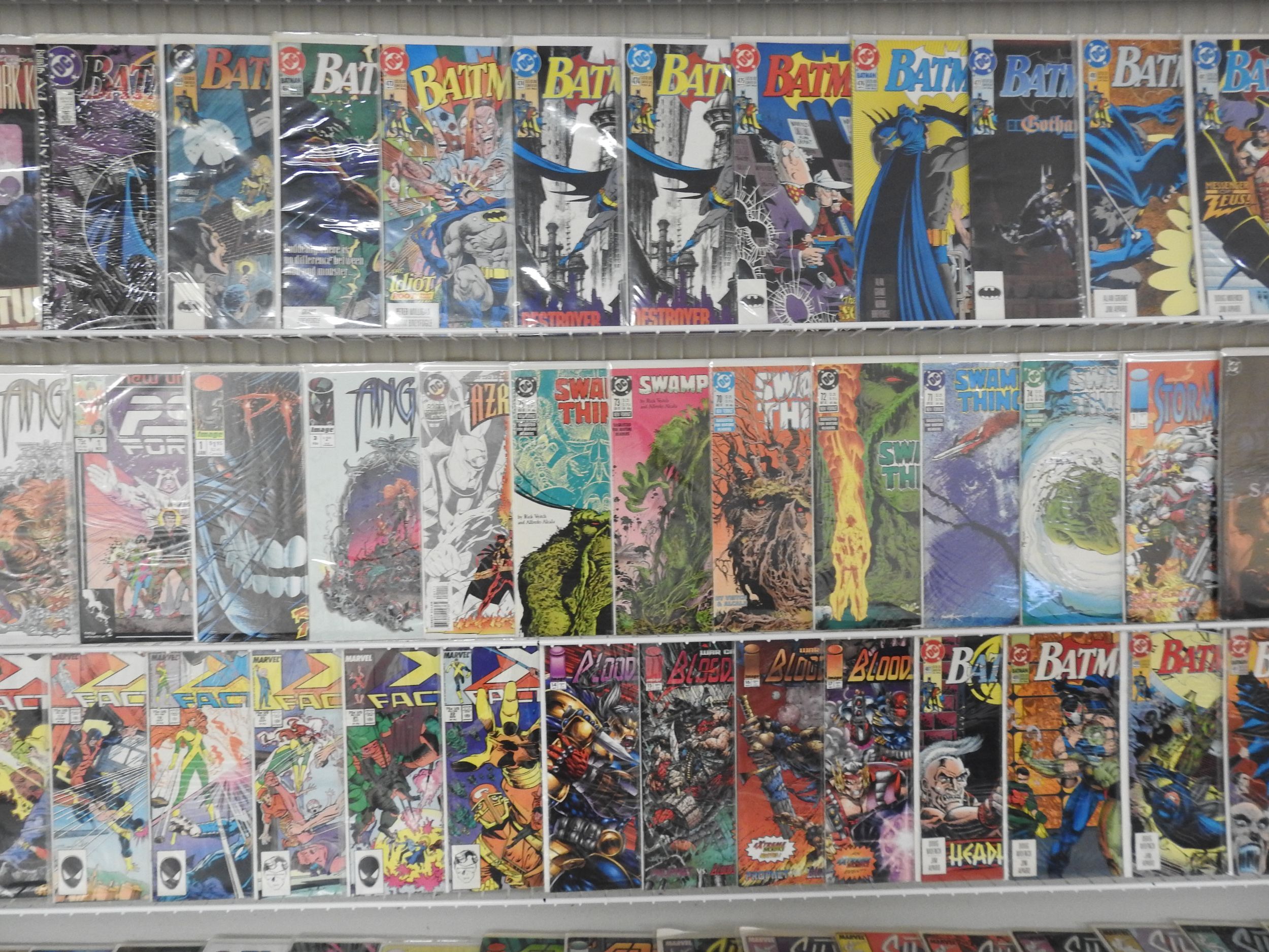 Huge Lot of 140+ Comics W/ Batman, Silver Surfer, Moon Knight! Avg. VF ...