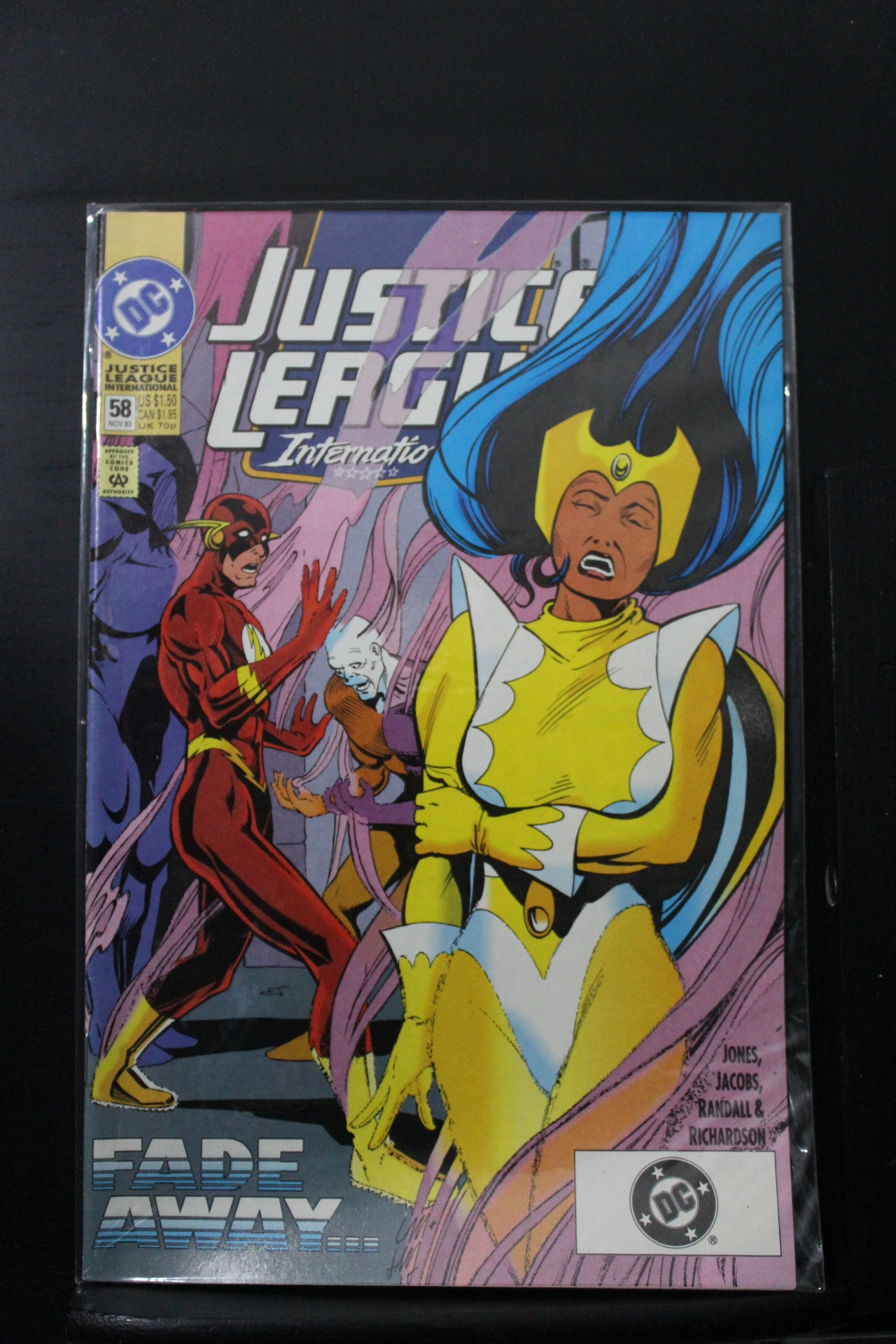 Justice League International #58 DC Bullet Logo Corner Box Variant ...