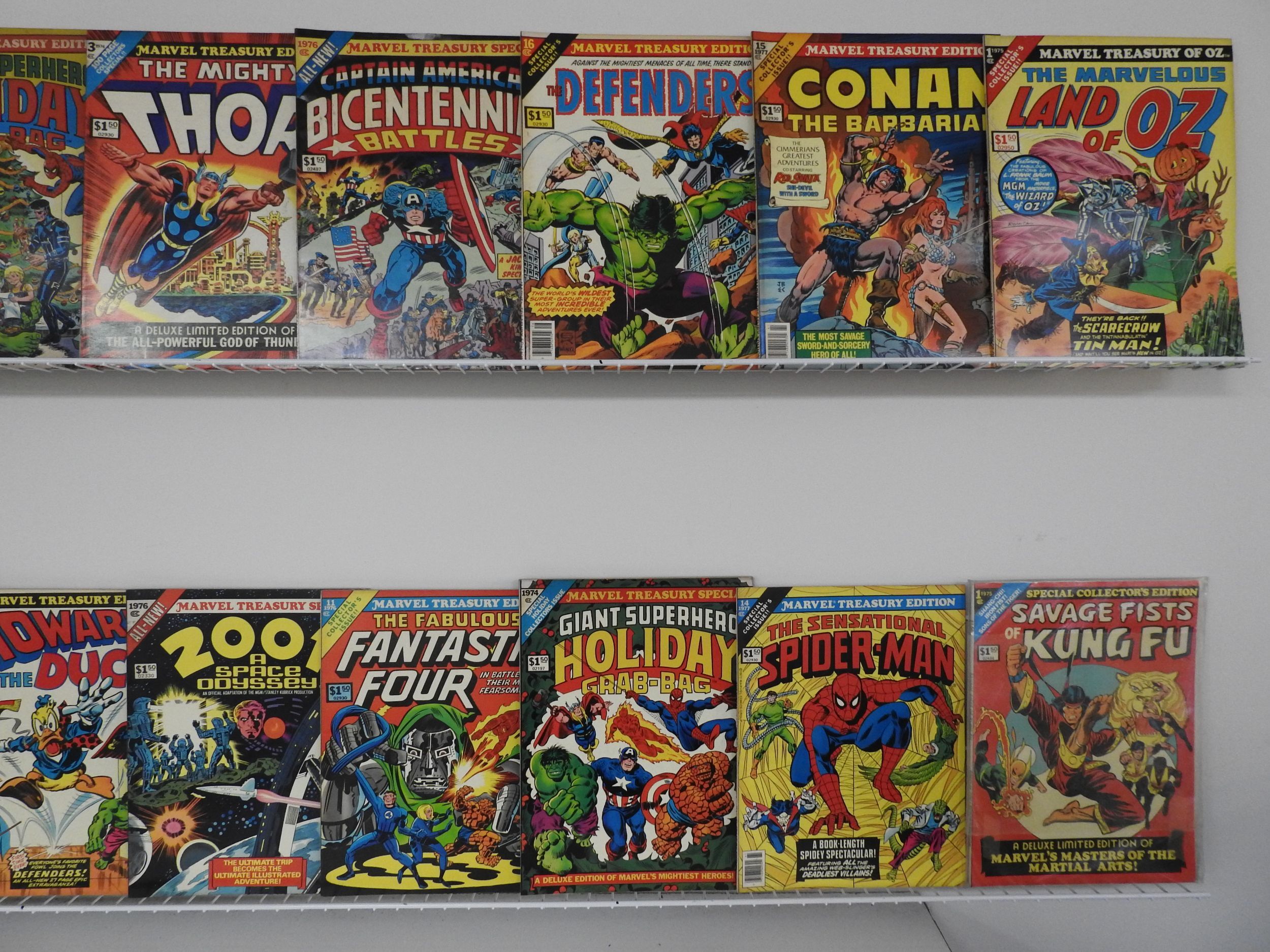 Huge Lot 33 Treasury Comic Books W/ Spider-Man, Star Wars, Thor, +More ...
