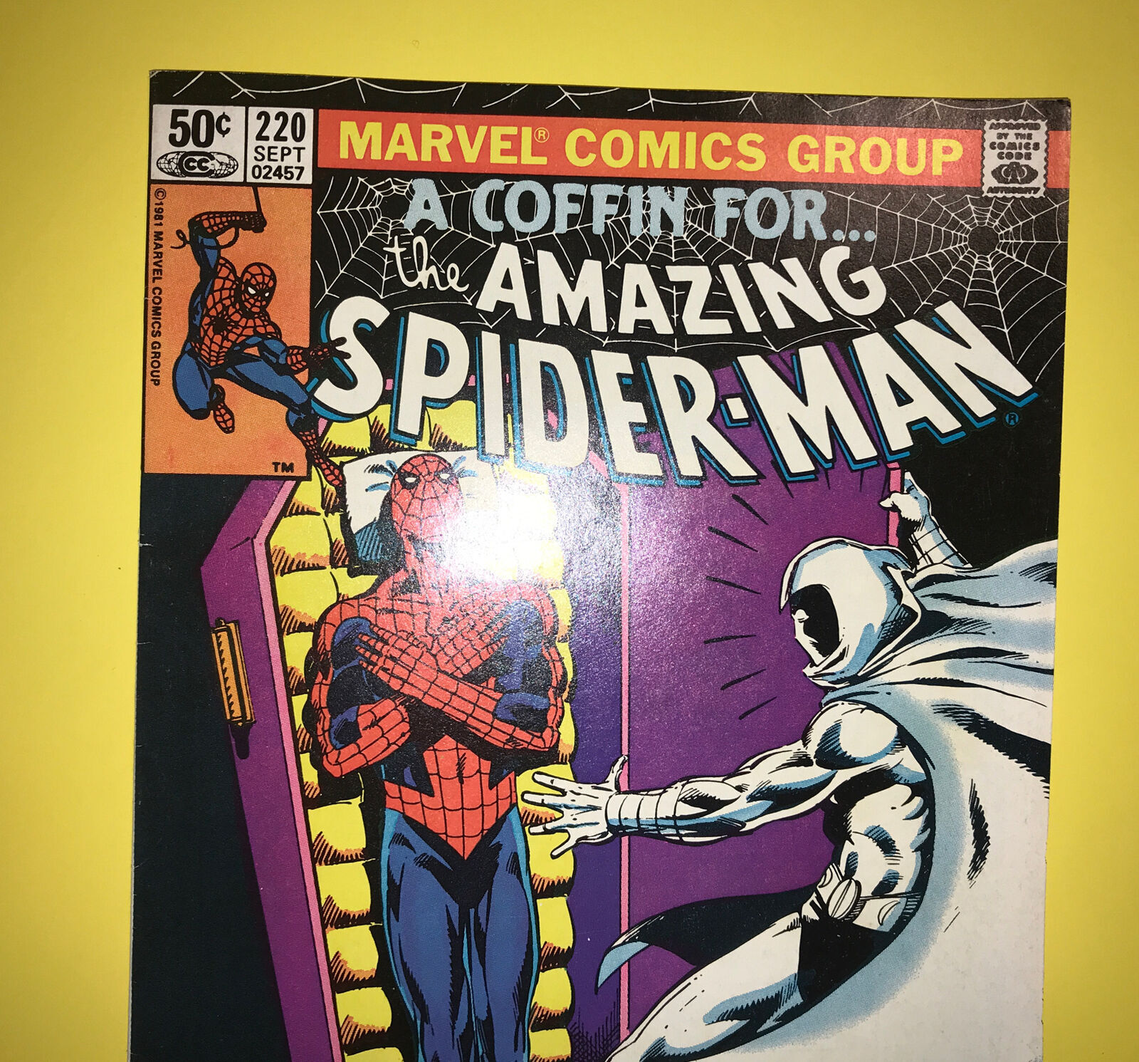 The Amazing Spider-Man #220 (1981) Comic Book (Moon Knight) NM Newstand ...