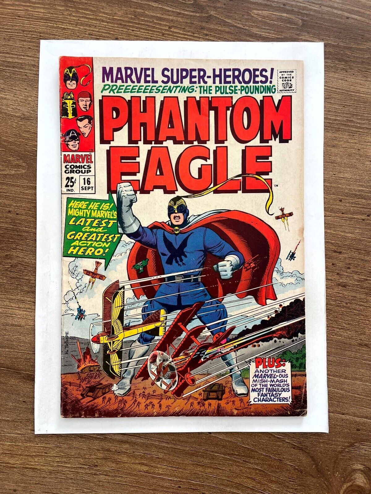 Marvel Super-Heroes # 16 FN Comic Book Phantom Eagle Avengers Hulk Thor ...
