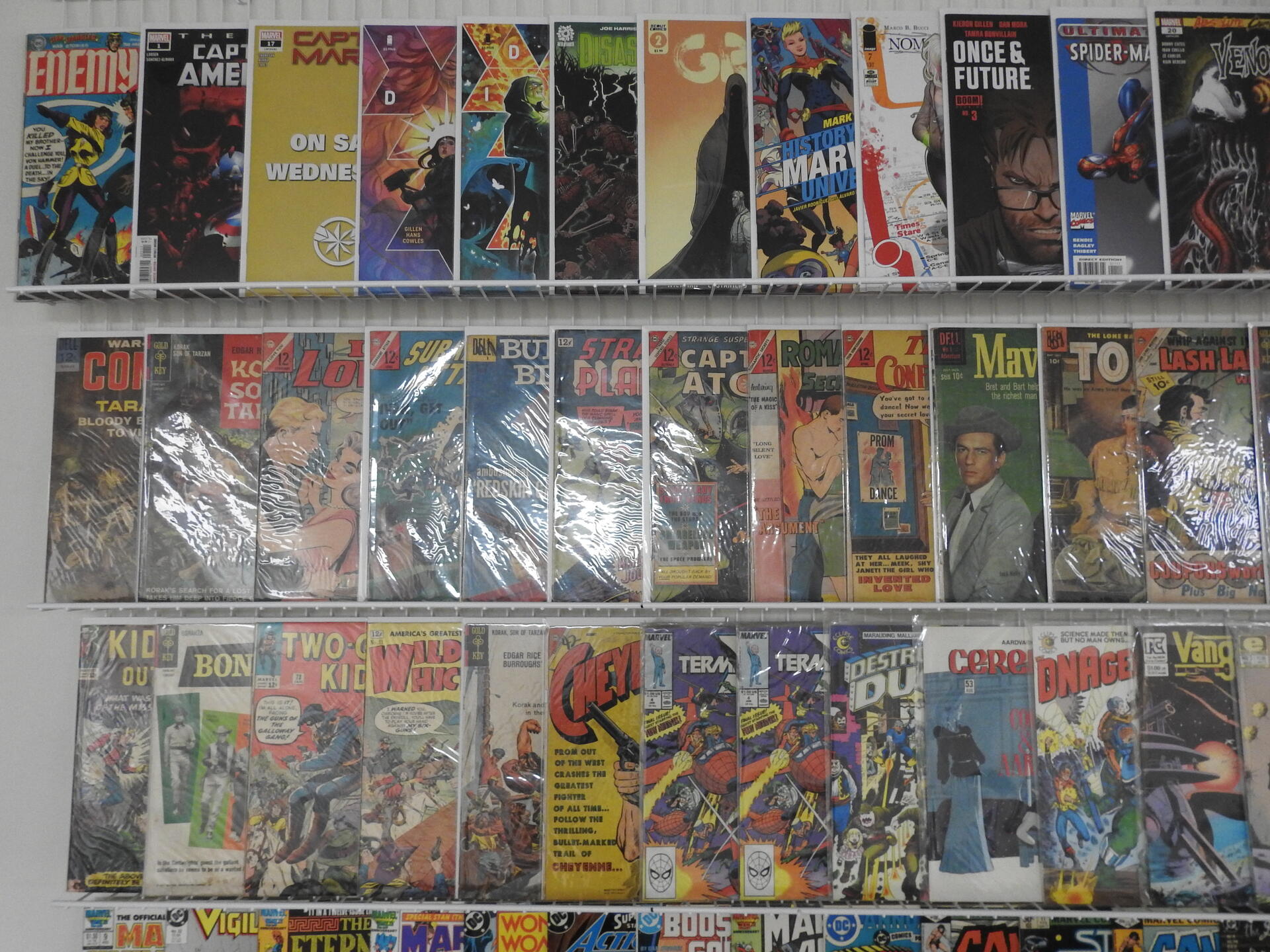 Huge Lot of 180 Comics W/ Conan, GI Joe, New Teen Titans Avg FN ...