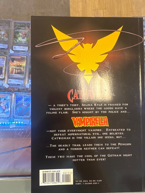 Catwoman/Vampirella: The Furies (1997) | Graphic Novels & TPBs, DC ...