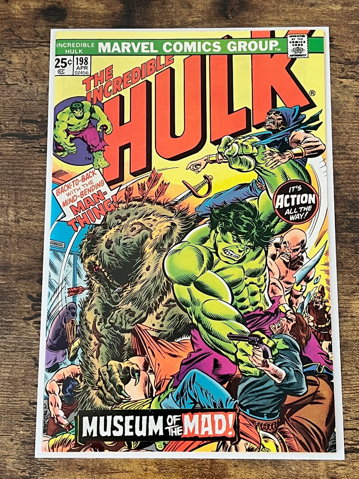 The Incredible Hulk #198 (1976). NM/NM-. Collector, Man-Thing & Glob ...