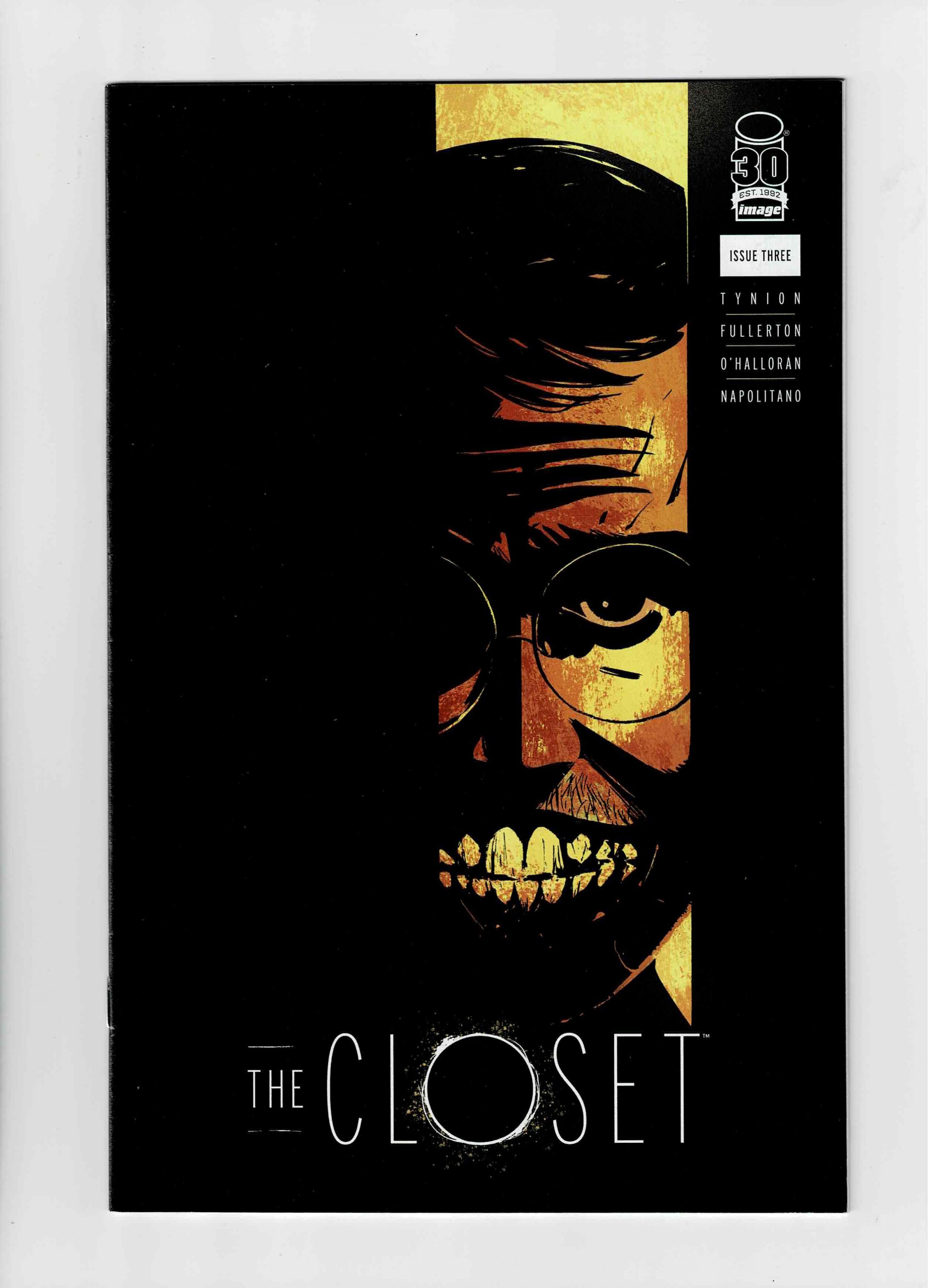 The Closet #3A (2022) NM+ (9.6) Tale of existential familial horror ...