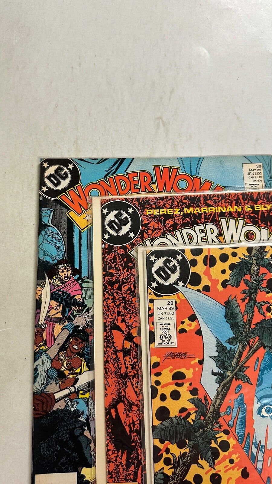 3 Wonder Woman DC Comic Books # 28 29 30 Batman Superman Atom Flash 72 ...