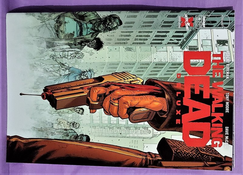 Robert Kirkman THE WALKING DEAD DELUXE #1 - 6 Tony Moore (Image, 2020 ...