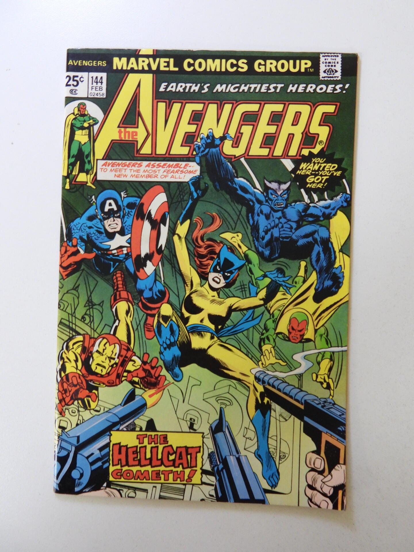 The Avengers #144 (1976) 1st appearance of Hellcat VF condition MVS ...