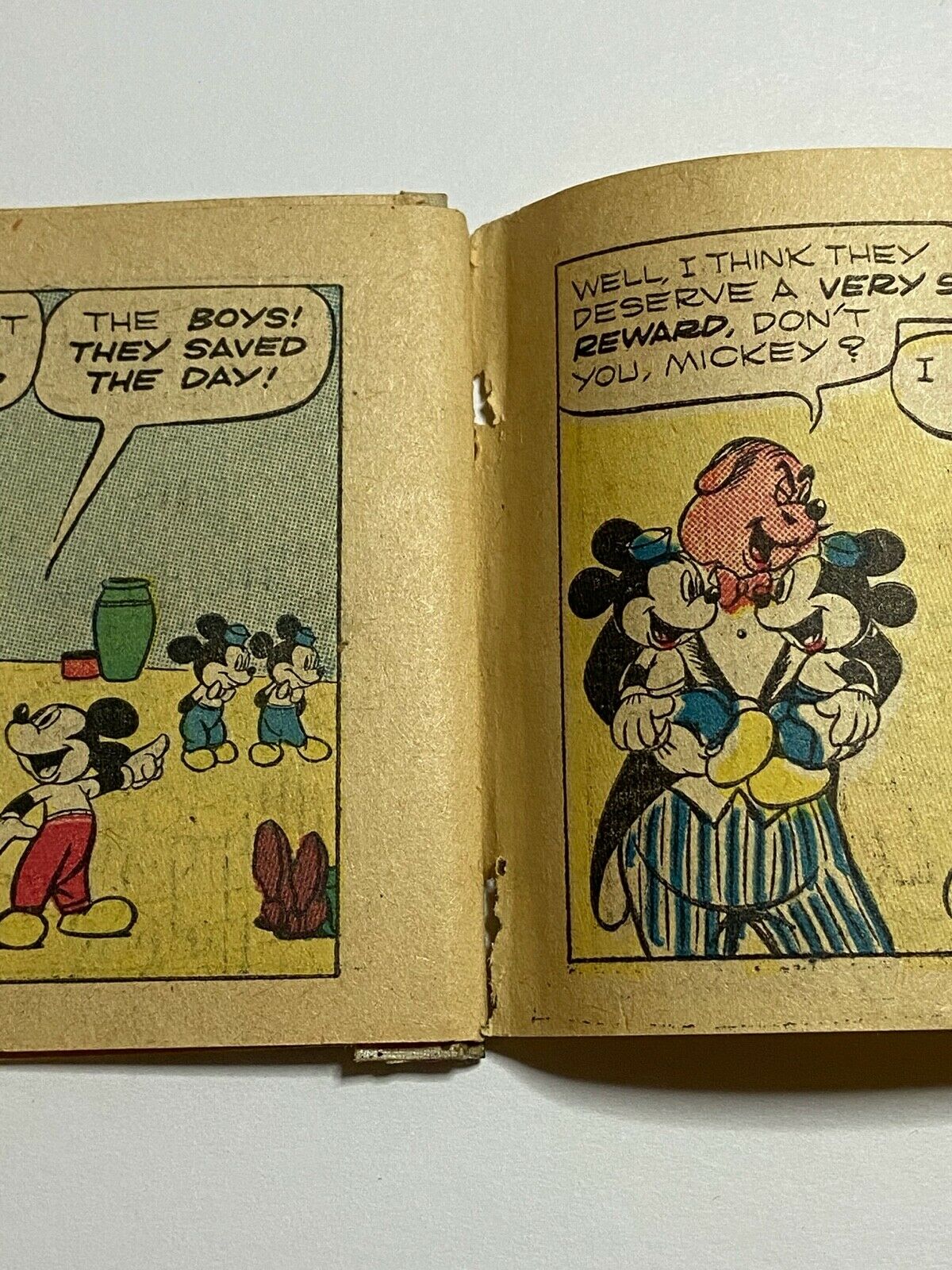 Disney Cheerios Cereal Premium 1947 Mini Comic Y-4 Mickey Mouse Meets ...