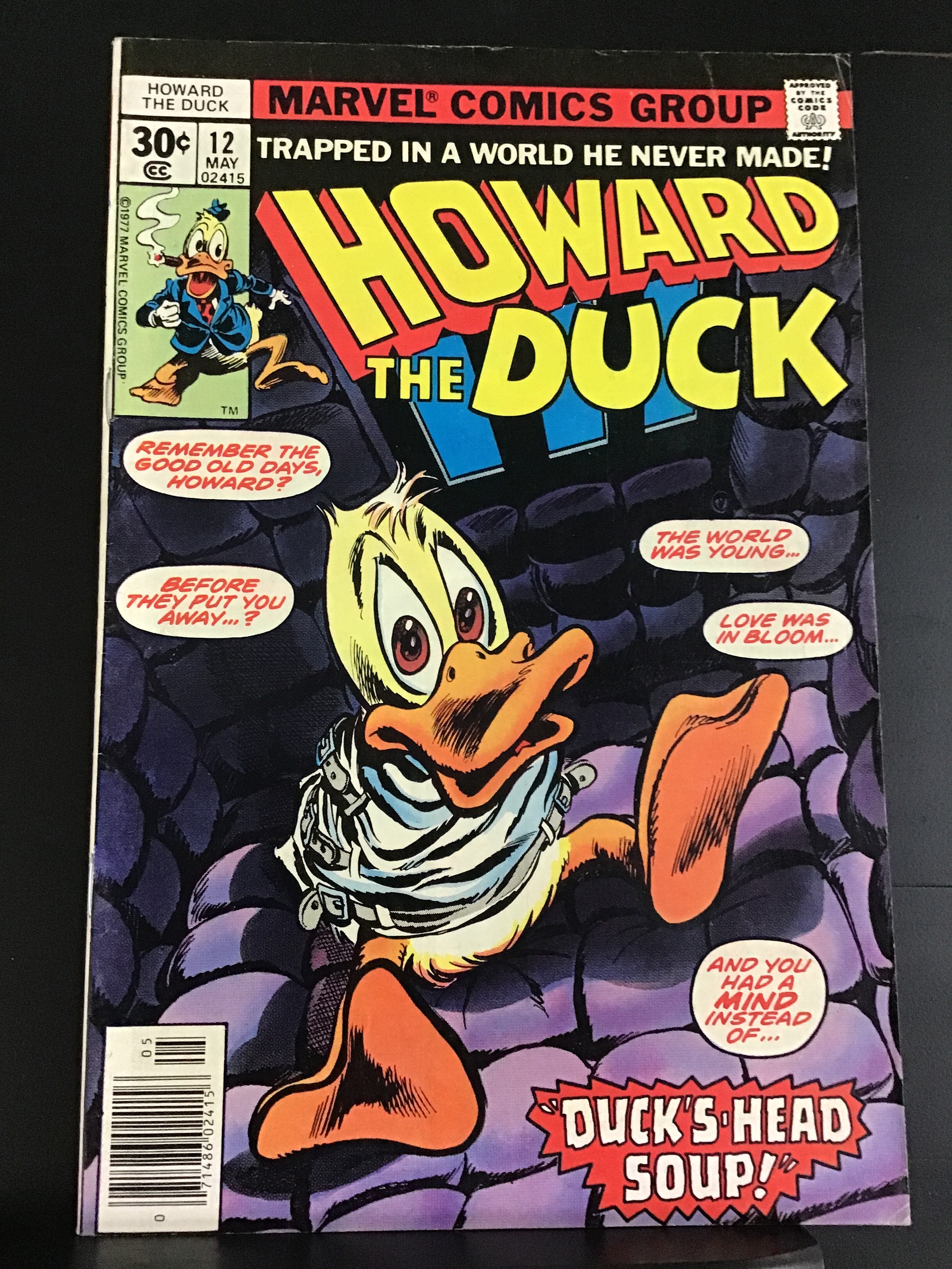 Howard the Duck #12 (1977) K. The first Kiss Appearance is comics ...