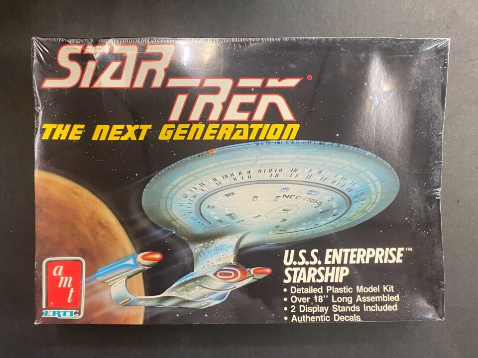 Star Trek The Next Generation U.S.S. Enterprise Starship Model Kit AMT ...