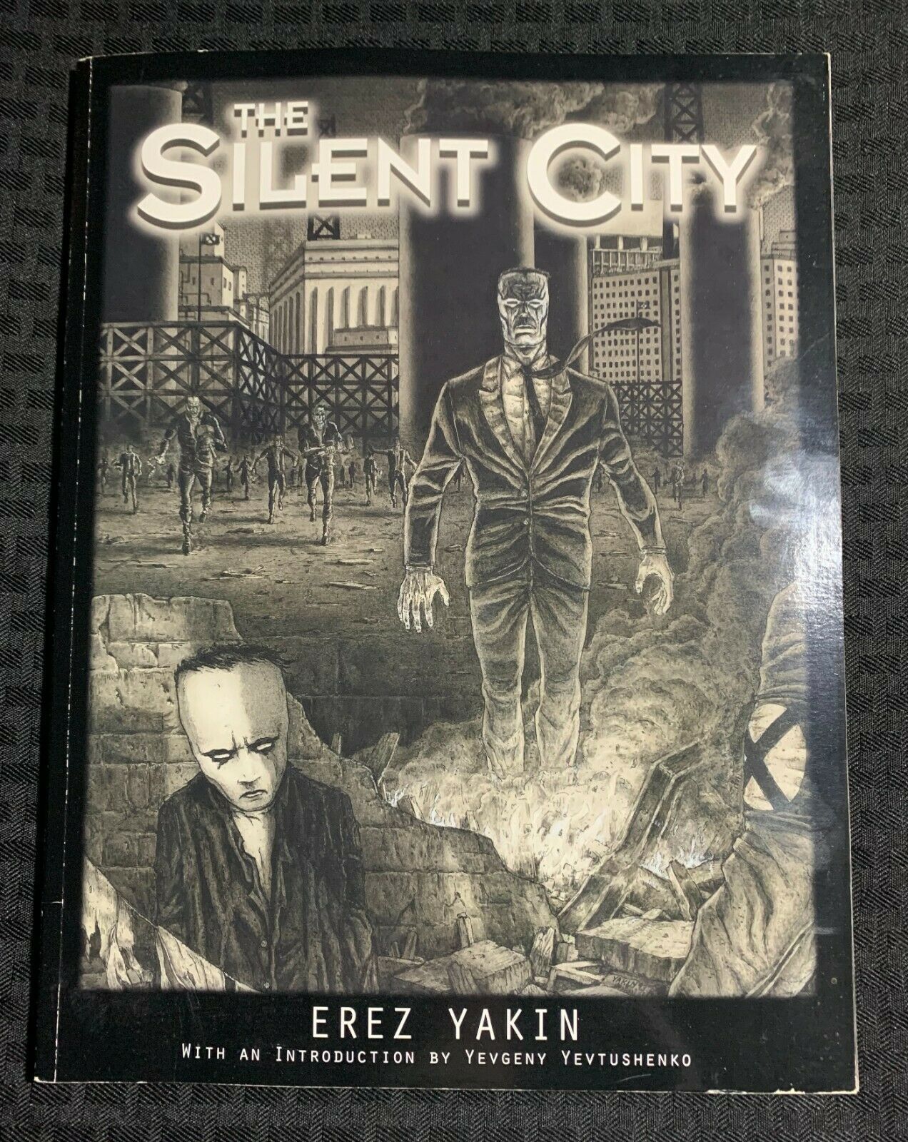 1995 THE SILENT CITY by Erez Yakin SC FB+ 6.5 Kitchen Sink | Comic ...