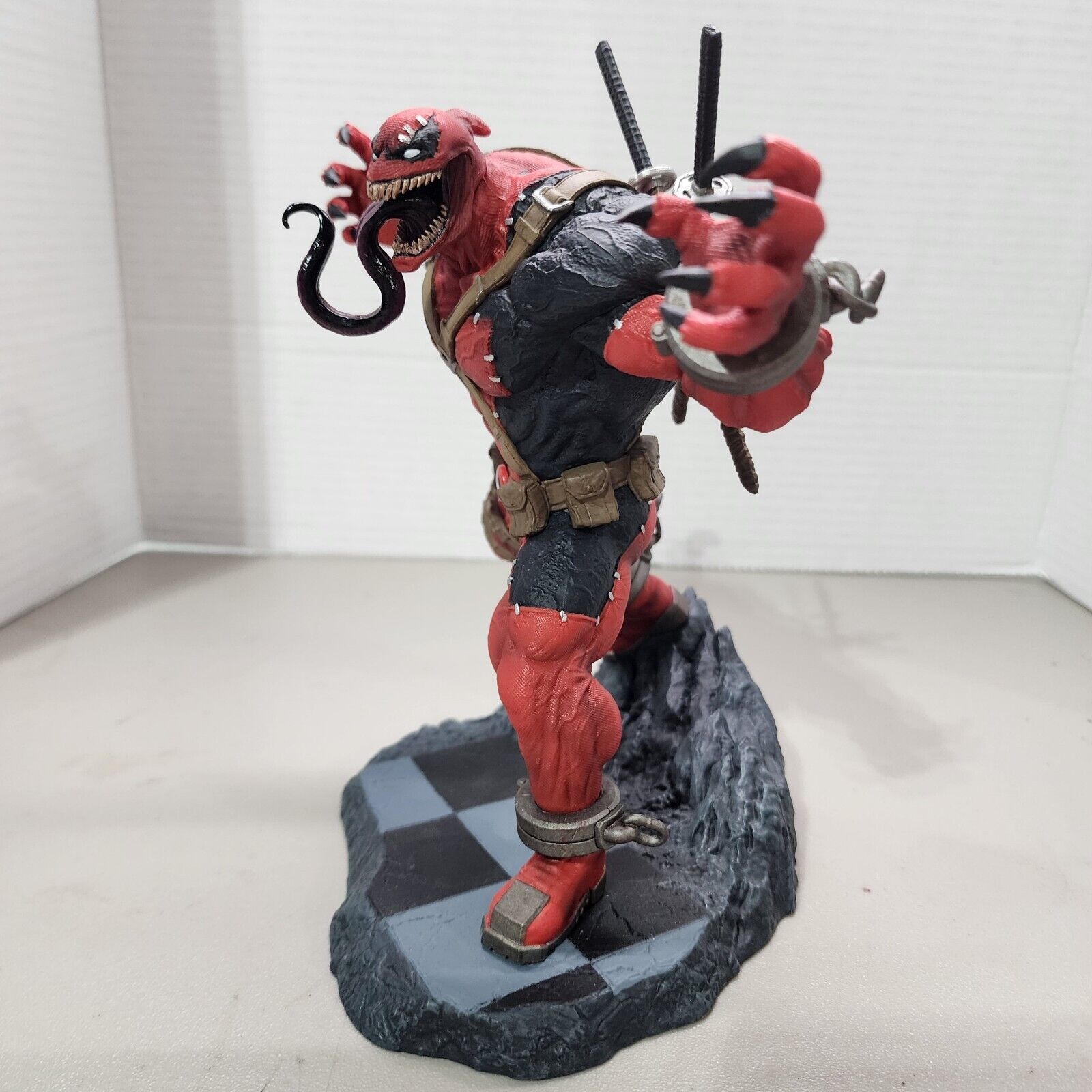 PCS Collectibles Marvel Contest of Champions Venompool 1/10 Scale ...