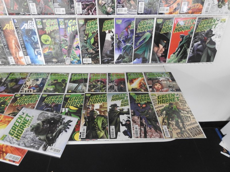 Huge Lot 160+ Comics W/ Ghost Rider, Godzilla, Green Arrow, + ! Avg VF ...