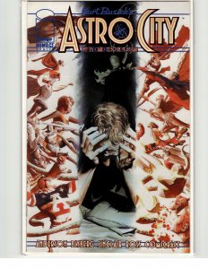 Mark's Comics / HipComic