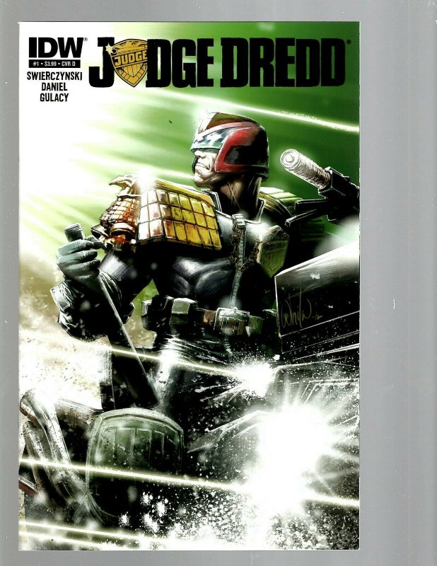 11 Comics Godzilla #2 4 5 Trio 1 Judge Dredd 1 The Massive 1 Alien 1 ...