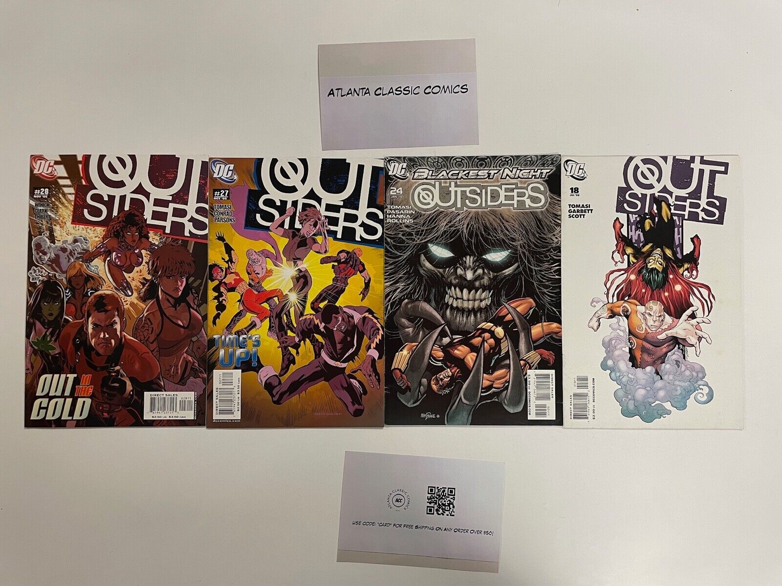 4 Outsiders DC Comic Books # 18 24 27 28 Nightwing Starfire The Creper ...
