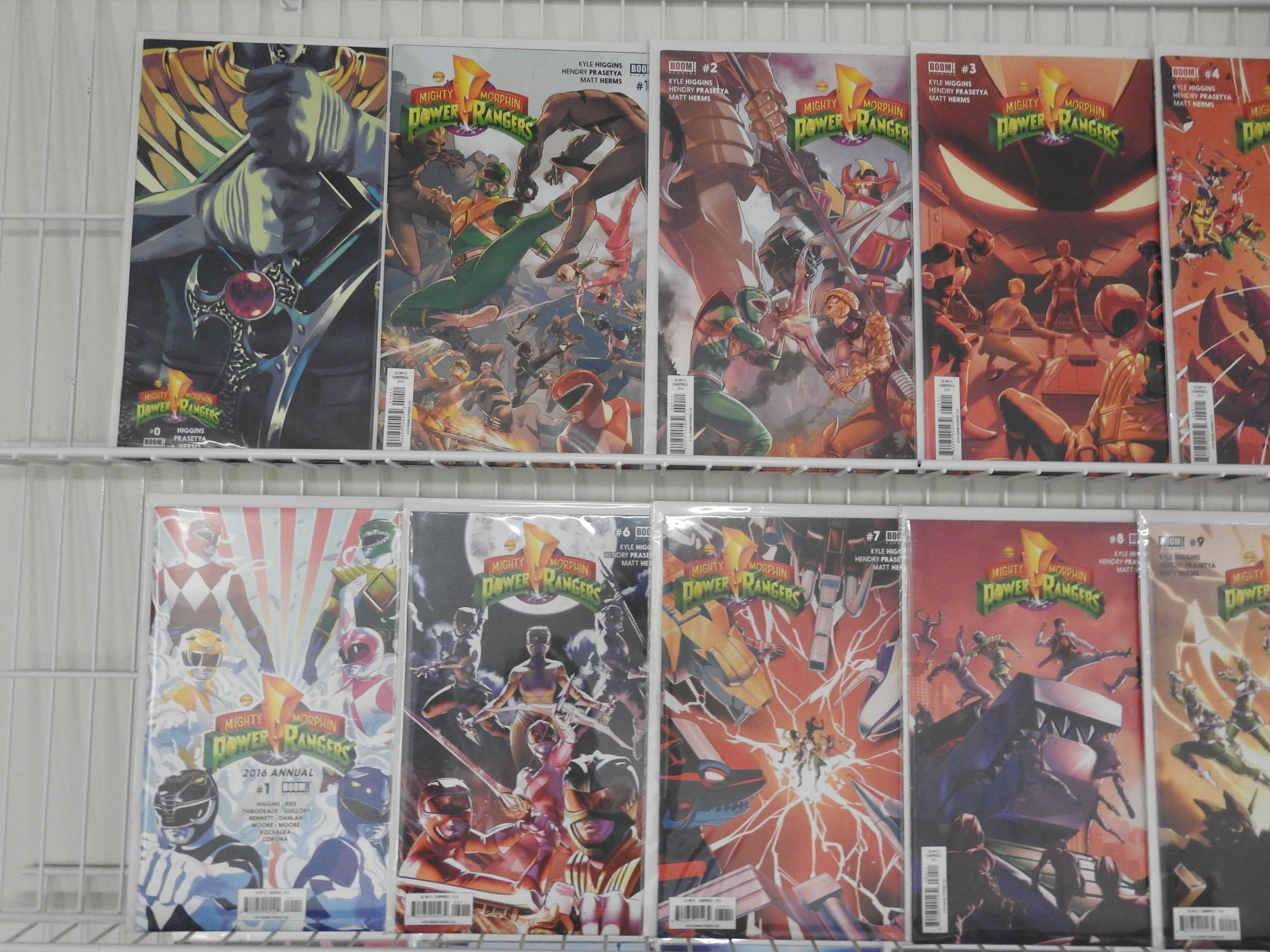 Huge Lot of (28) Power Ranger Comics #0, 1-10+ MORE! Must See NM- Avg ...