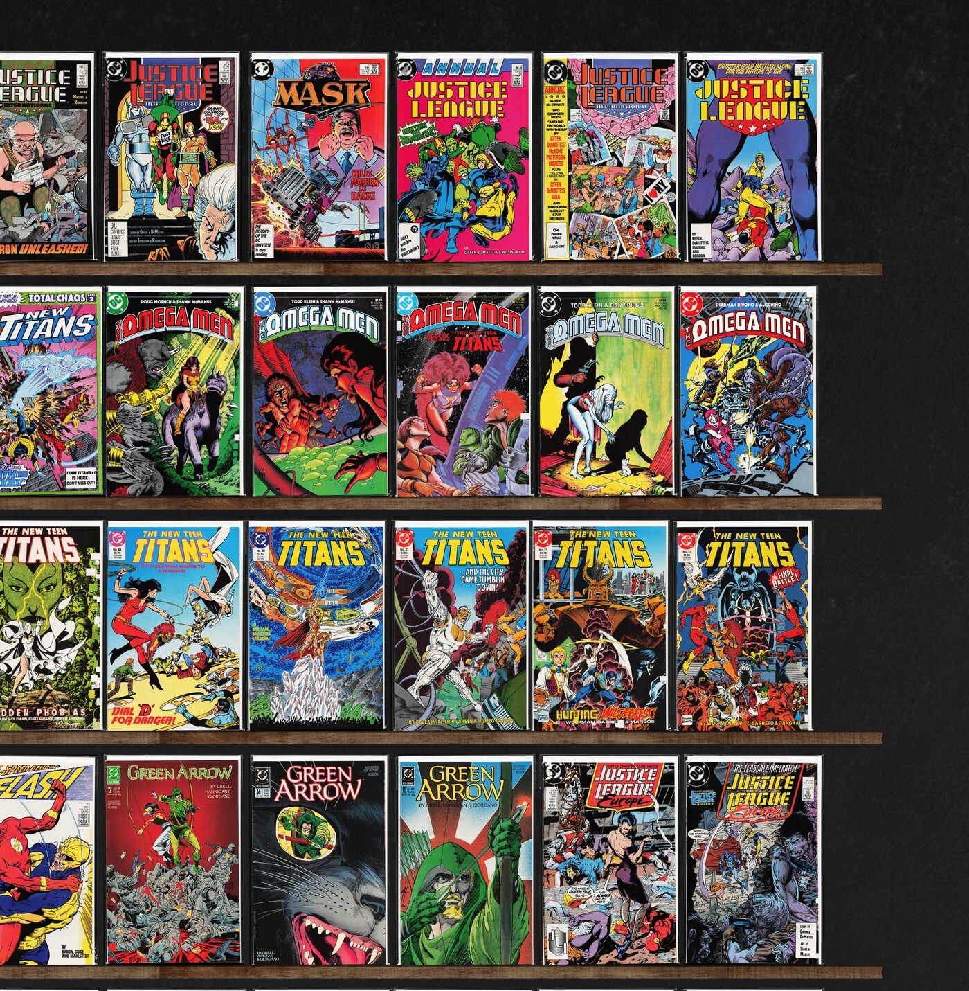 Huge Lot 150+ Comics with The Omega Men, Green Arrow, The New Titans ...