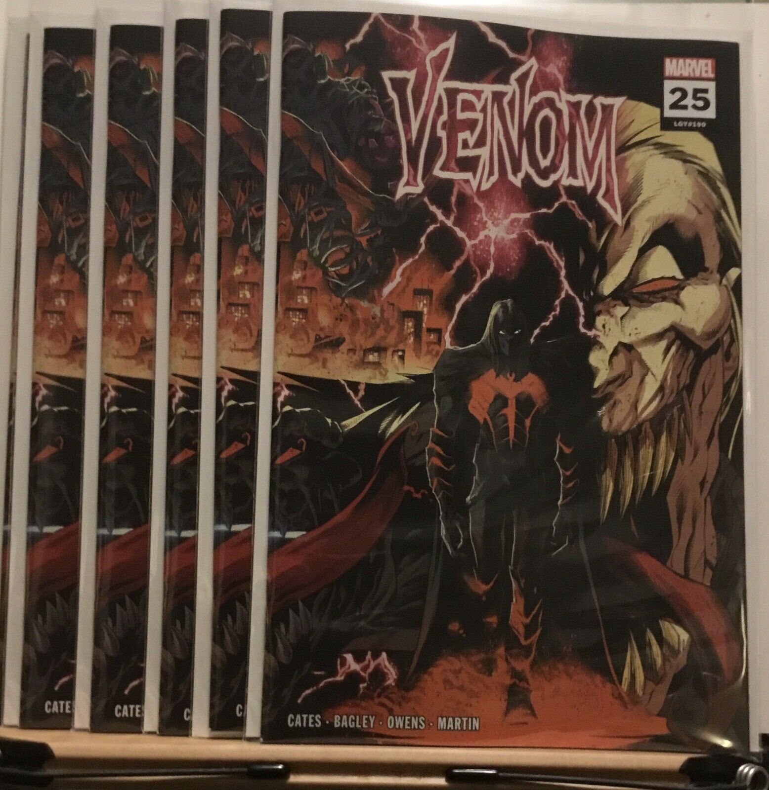 Venom #25 2nd PRT Stegman Wraparound New Character Cover!! VFN/NM ...