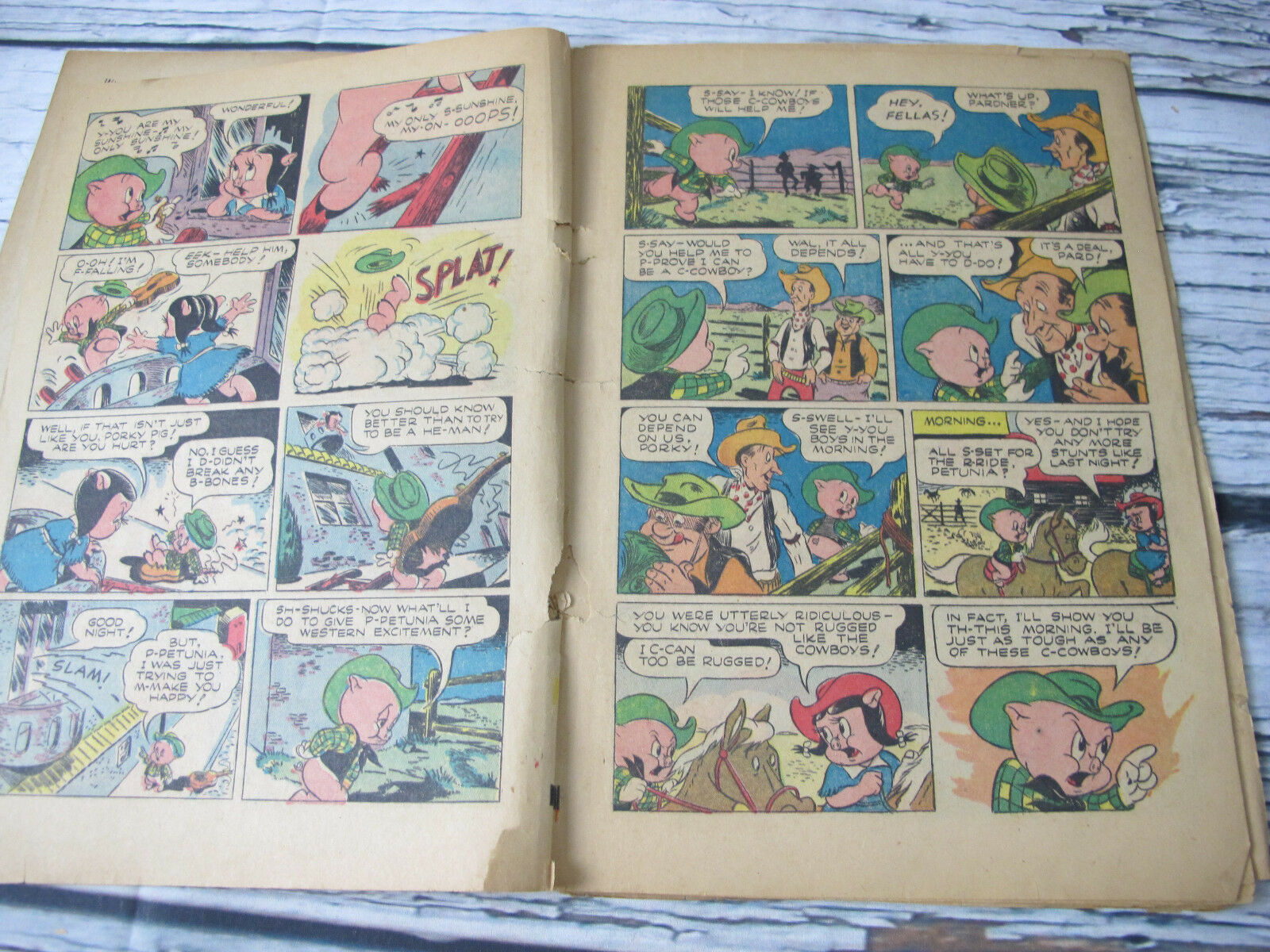 Porky Pig Hero Of The West Dell Comics Golden Age 1949 #260 | Comic ...