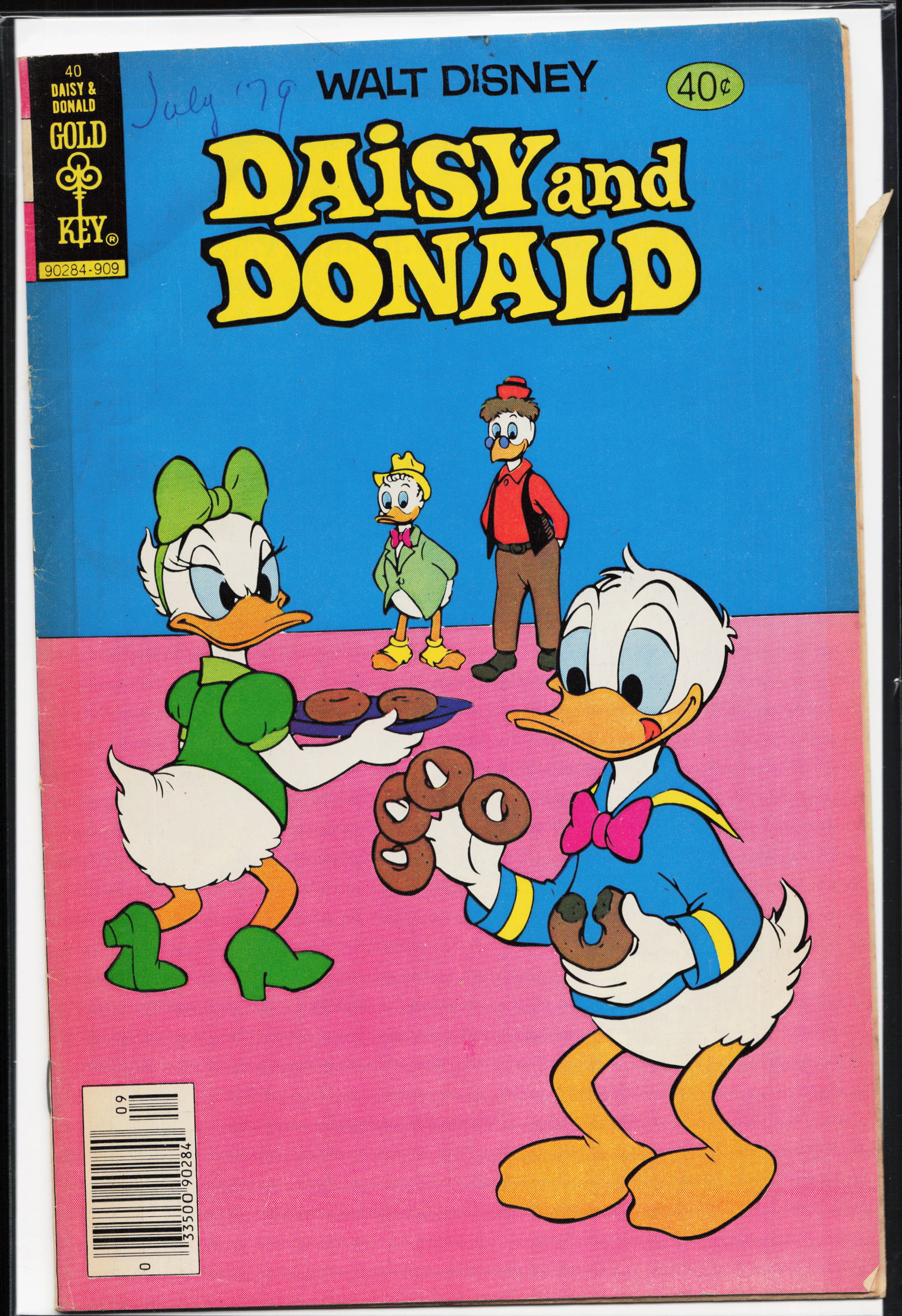 Walt Disney Daisy and Donald #40 (1979) Daisy and Donald | Comic Books ...