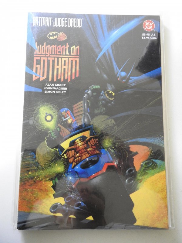 Batman/Judge Dredd: Judgment on Gotham (1991) | Comic Books - Copper ...