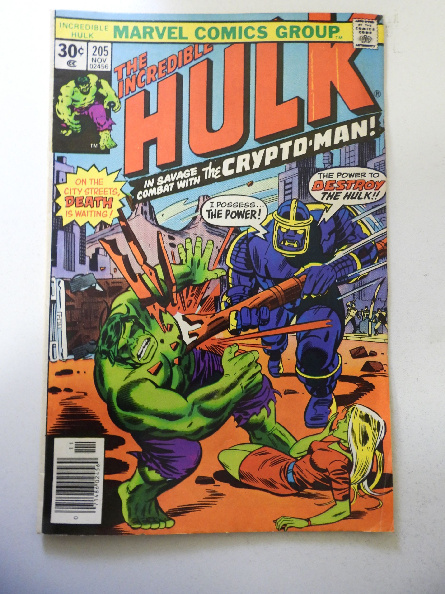 The Incredible Hulk #205 (1976) VG Condition tape residue fc | Comic ...