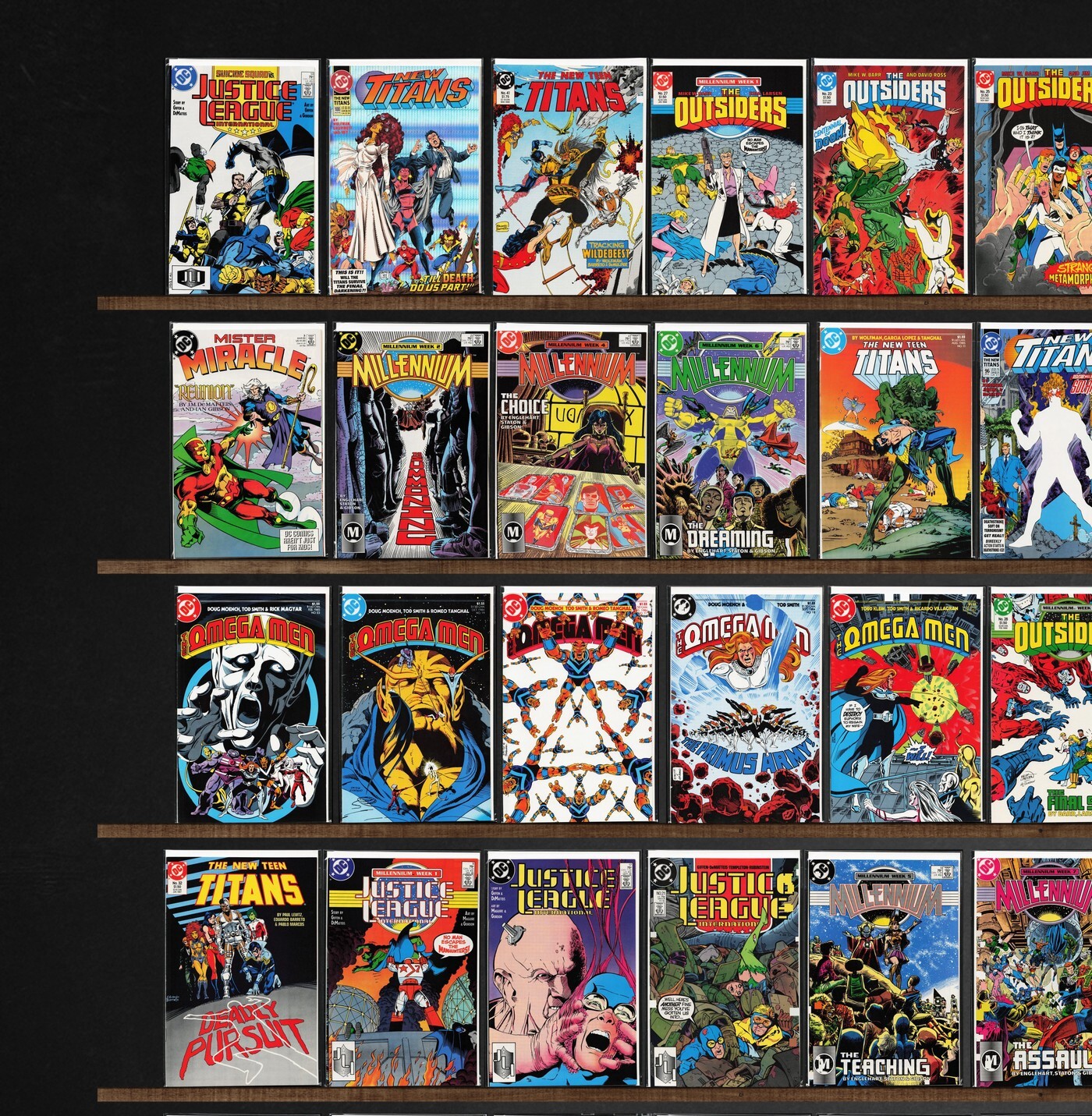 Huge Lot 150+ Comics with The Omega Men, Green Arrow, The New Titans ...