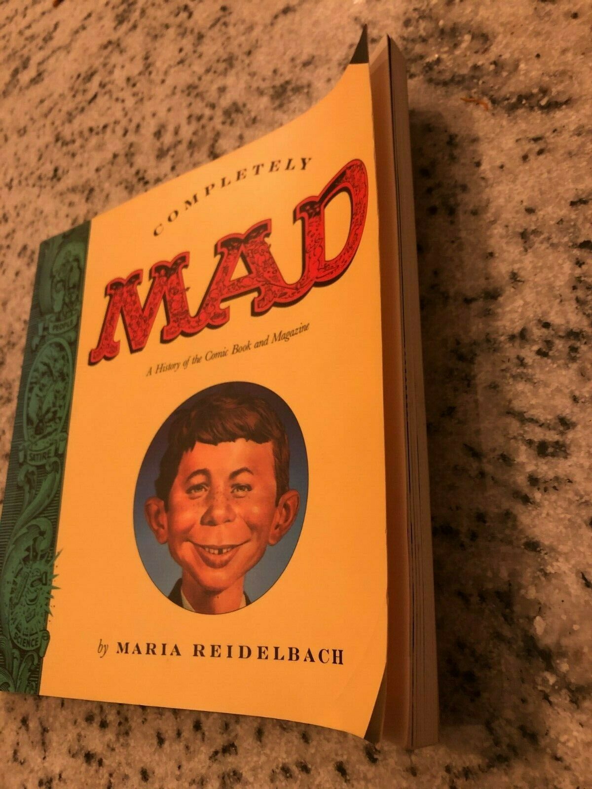 Completely Mad Book By Maria Reidelbach 1991 What Me Worry Alfred E ...