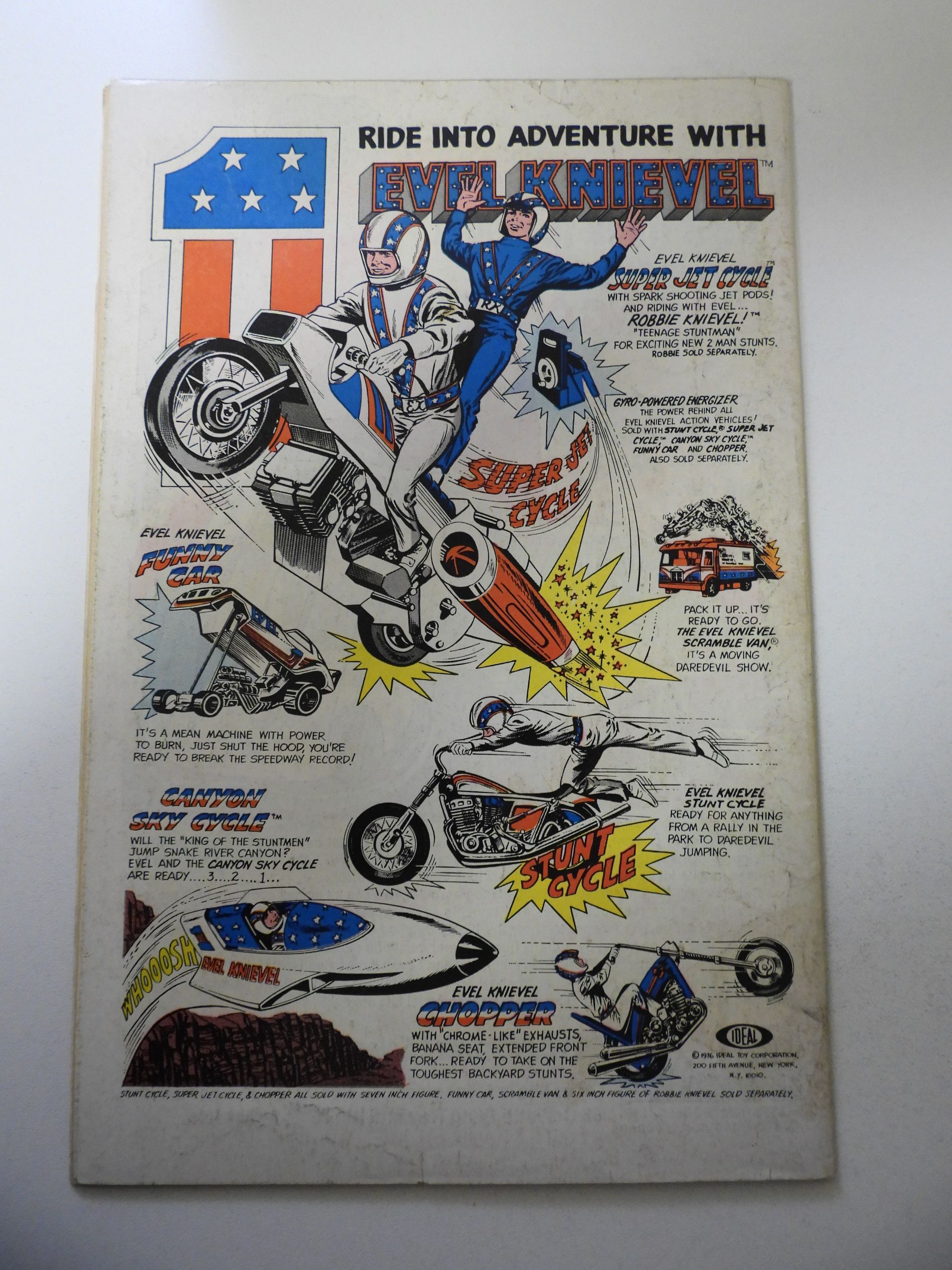 The Incredible Hulk #208 (1977) FN Condition | Comic Books - Bronze Age ...