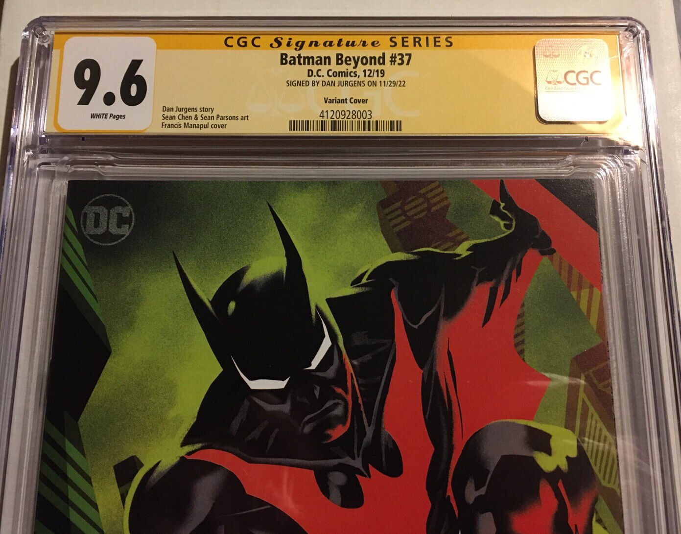 1ST BATWOMAN BEYOND Batman Beyond #37 SIGNED CGC 9.6 NM+ 'B' Manapul ...