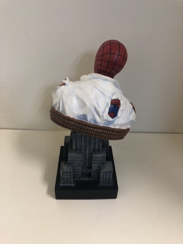 Marvel Amazing Spider-Man 8" Bust Dynamic Forces 2002 # 169/1962 ...