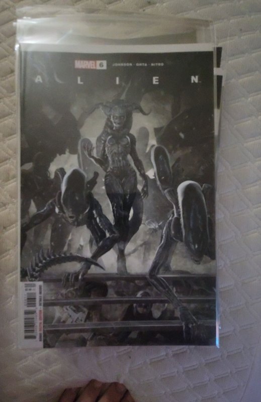 Alien #6 (2023) Alien / Aliens | Comic Books - Modern Age, Marvel ...