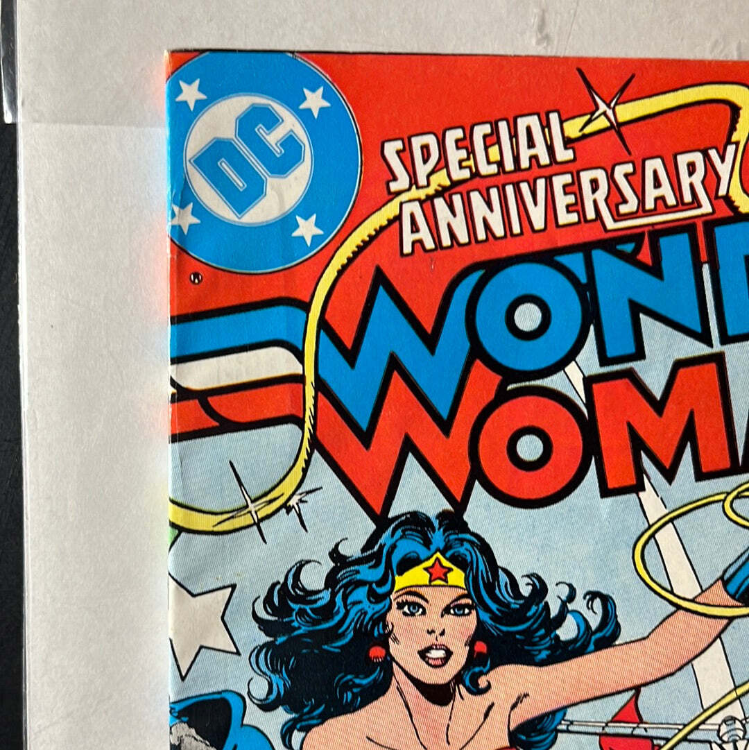 Wonder Woman 1st Series #300 (1943 DC) | Comic Books - Bronze Age, DC ...