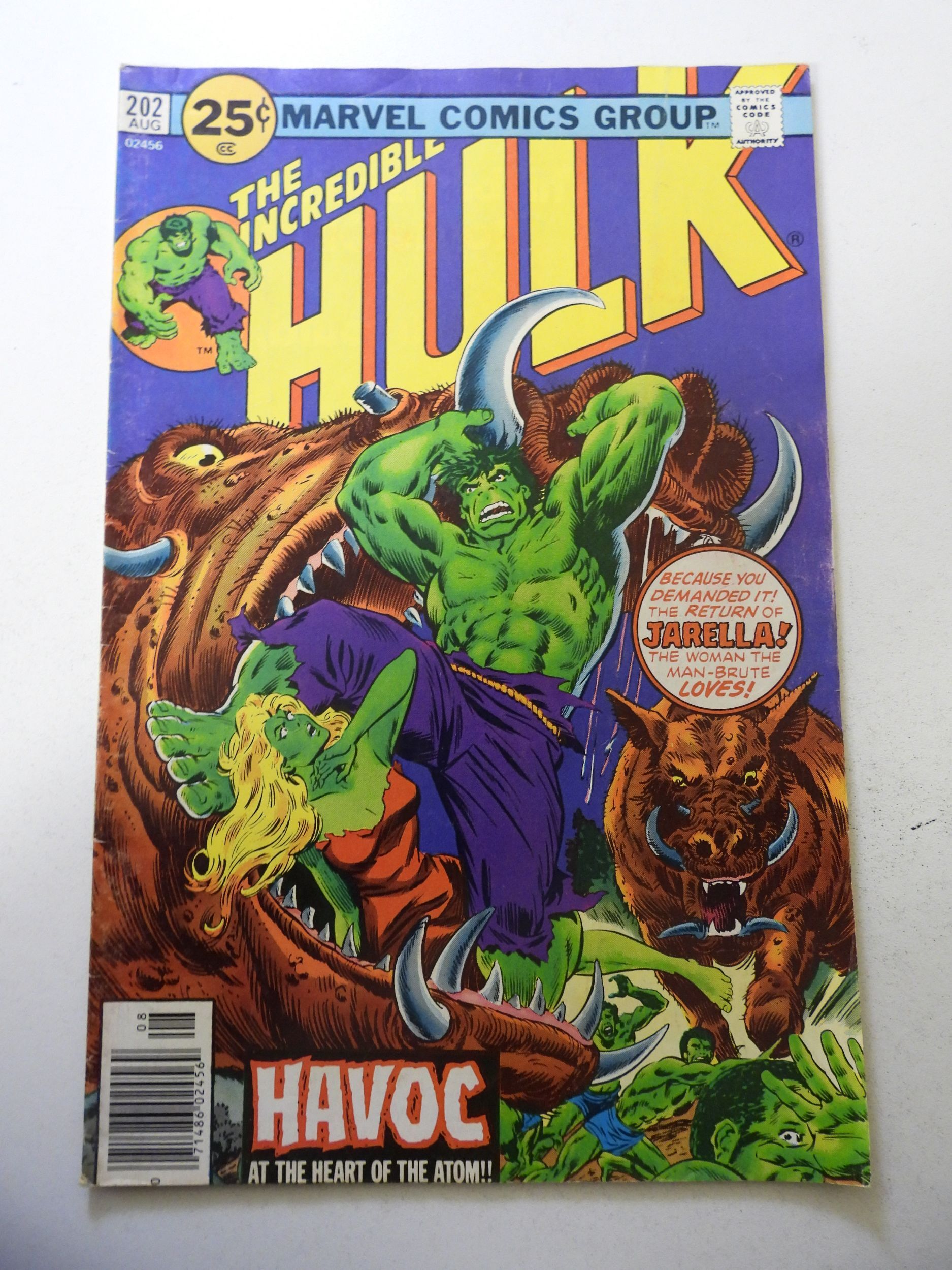 The Incredible Hulk #202 (1976) VG/FN Condition | Comic Books - Bronze ...