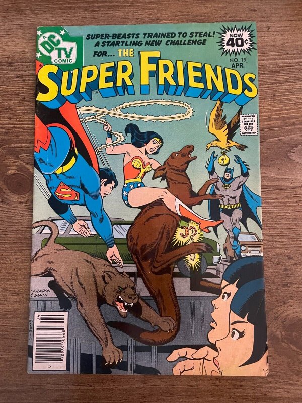 The Super Friends # 19 VF DC Comic Book TV Show Superman Batman Flash ...