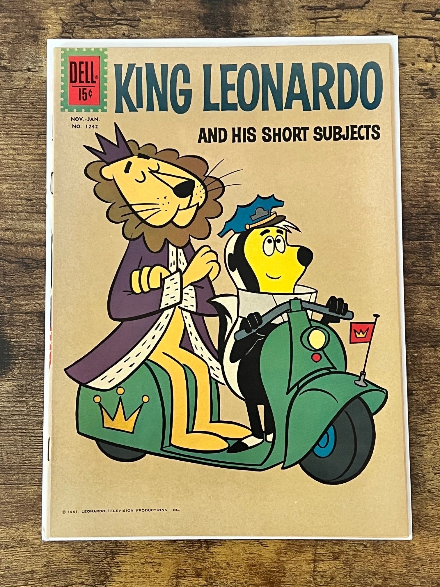 Four Color #1242 (1961). VF+. 1st book of King Leonardo series ...