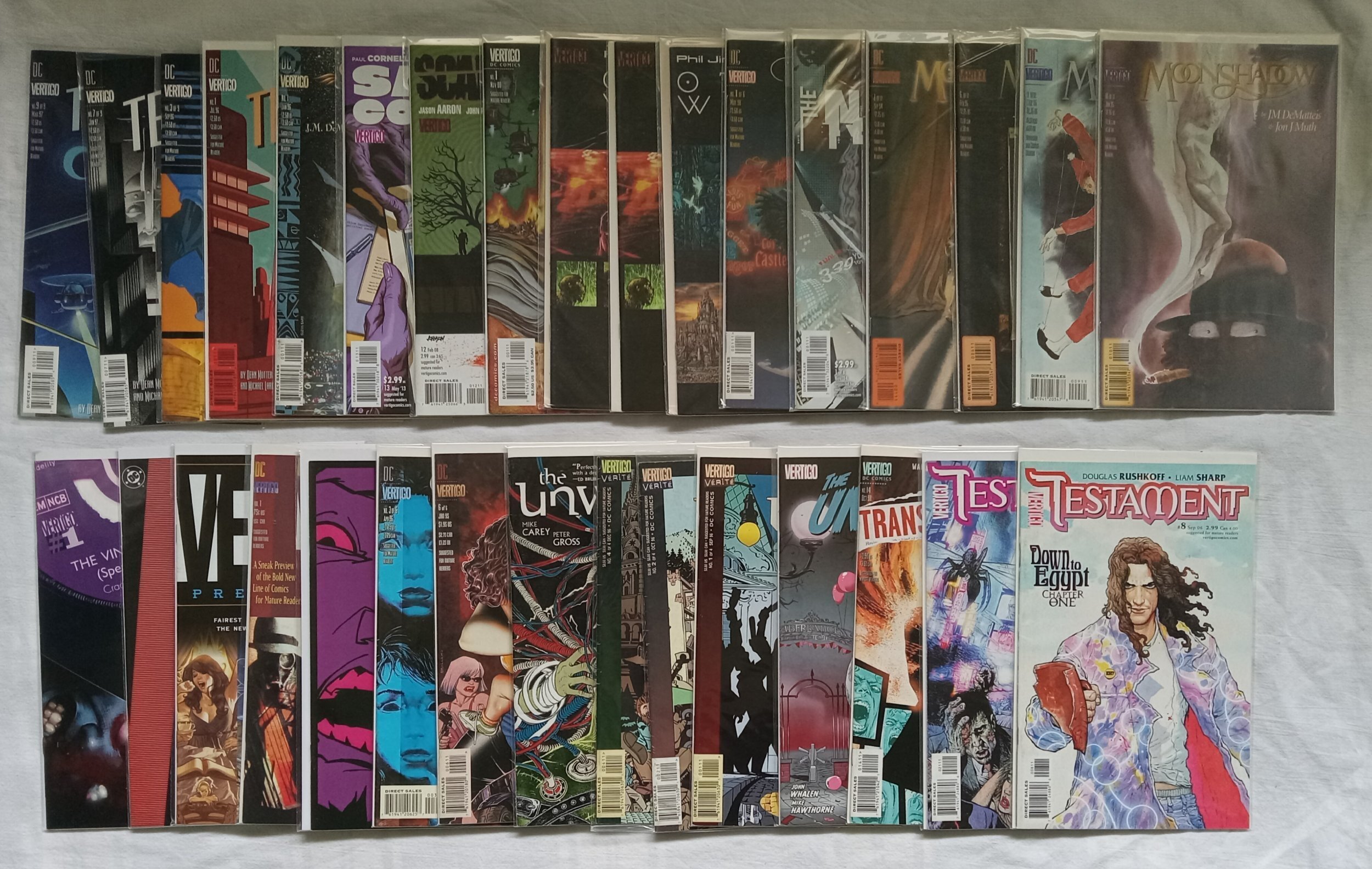 Vertigo Comics giant set of 64 comics Chiarascuro Millennium Fever ...