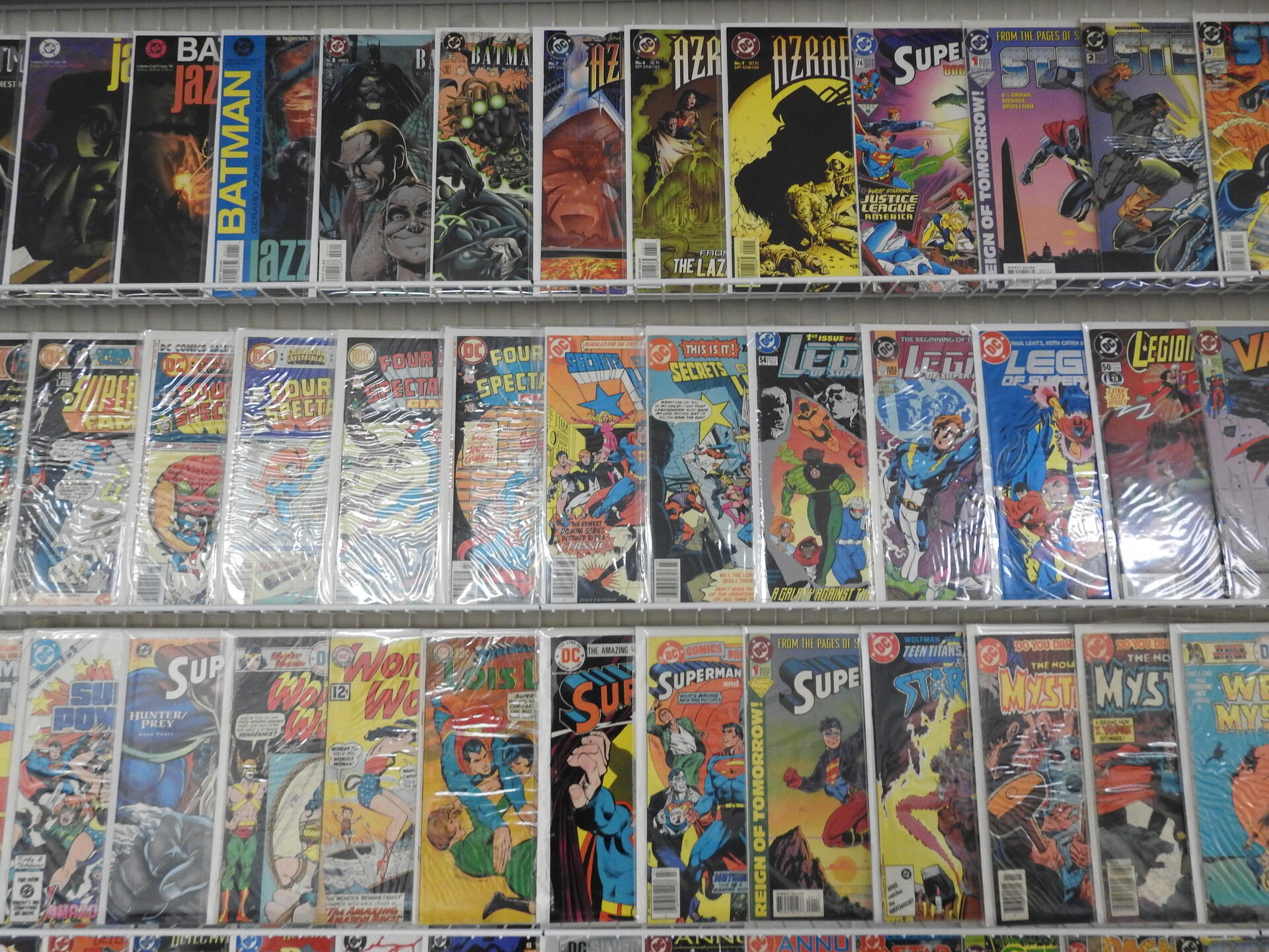 Huge Lot 120+ Comics W/ Superboy, Batman, Action Comics+ Avg Fine ...
