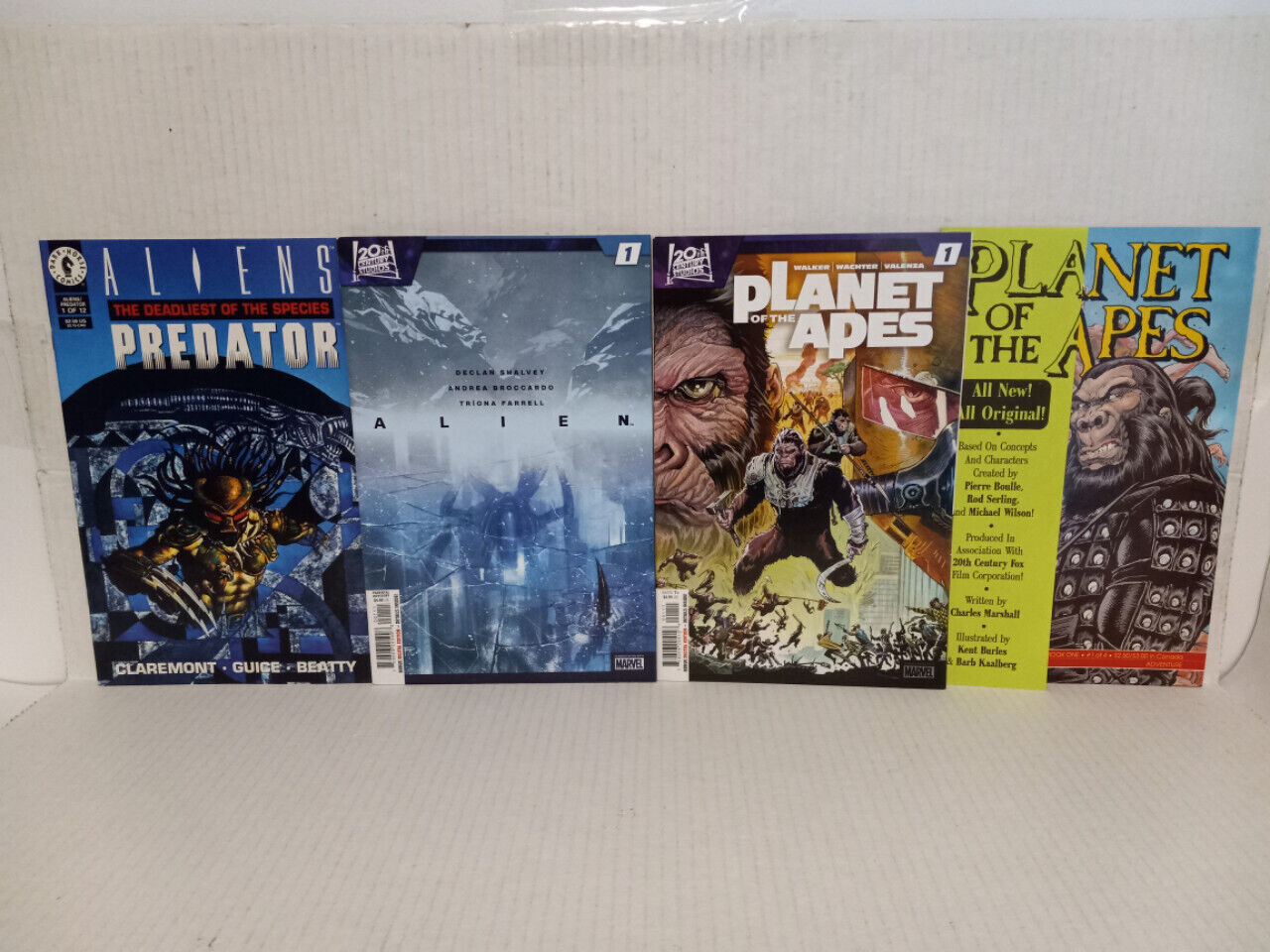 Alien #1 + Vs Predator + Planet of Apes #1 - 20th Century Logo - Free ...