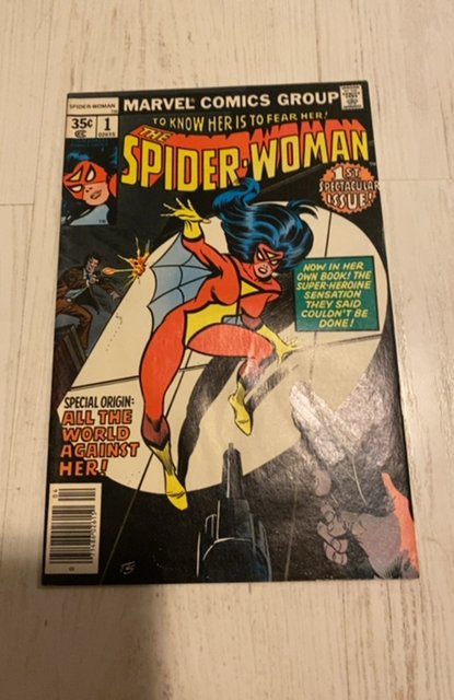 Spider-Woman #1 (1978)it's solo series Water stain lower back | Comic ...