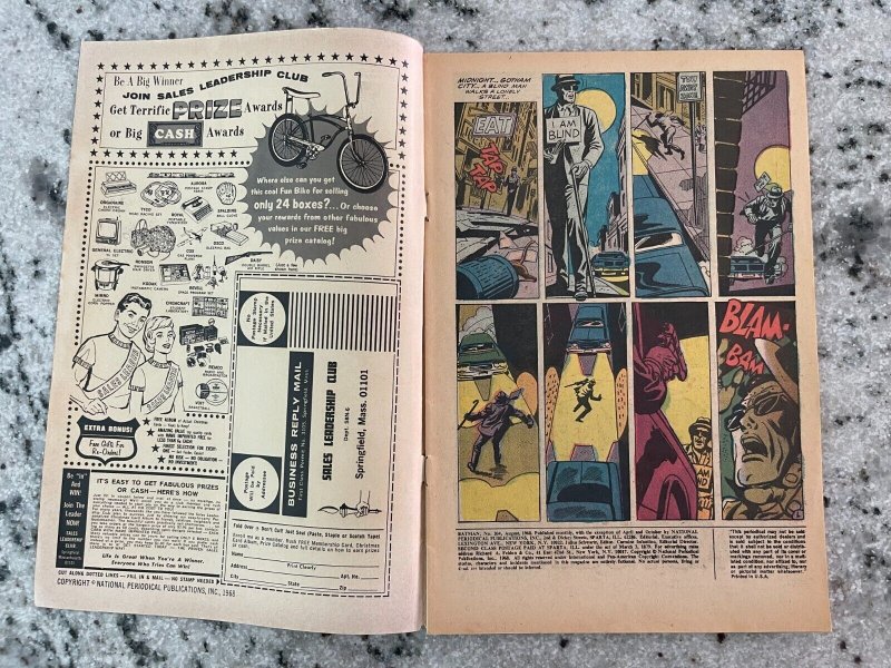 Batman # 204 VG/FN DC Comic Book Robin Joker Catwoman Gotham Ivy ...