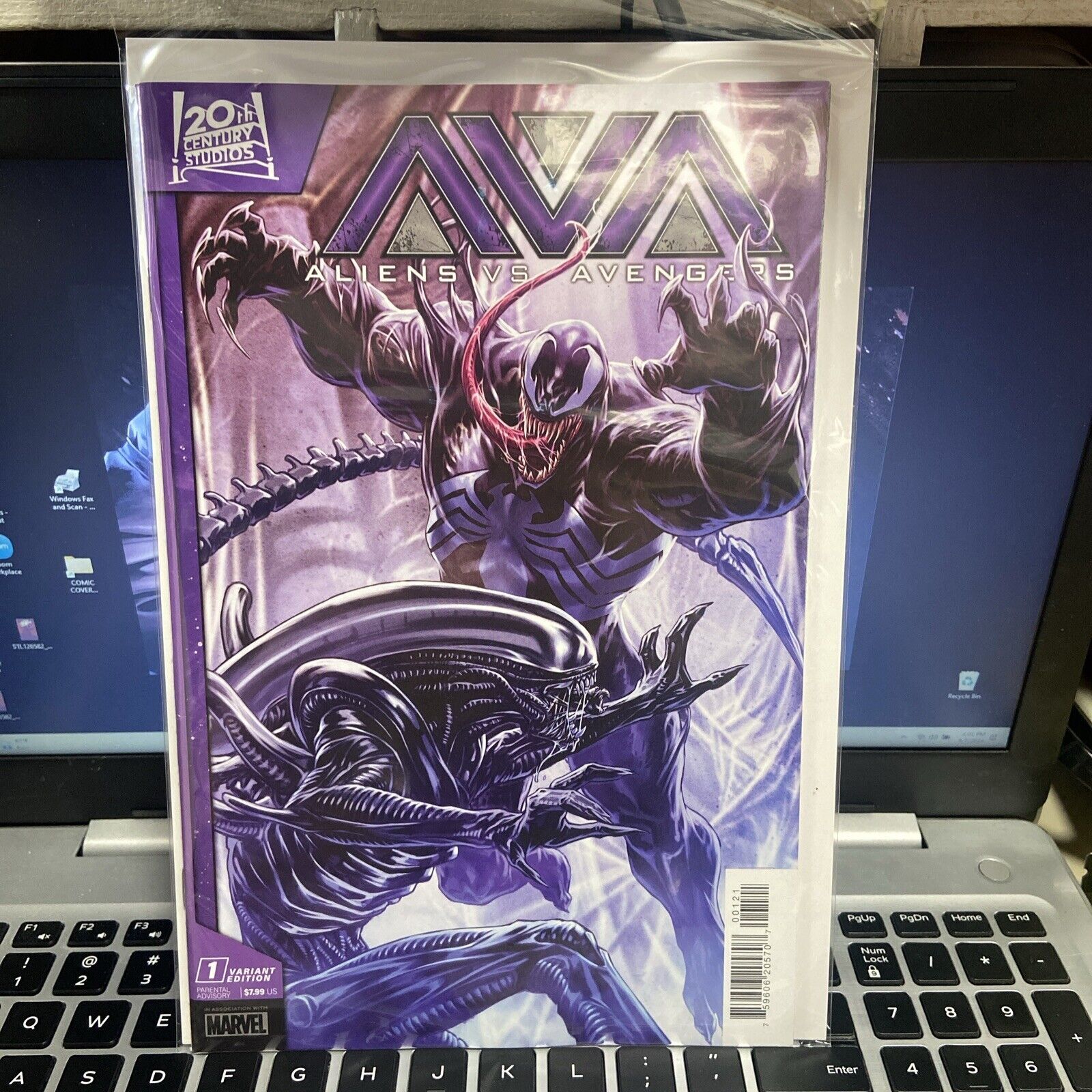 (2024) Aliens VS Avengers #1 Mark Brooks Venom Variant Cover | Comic ...